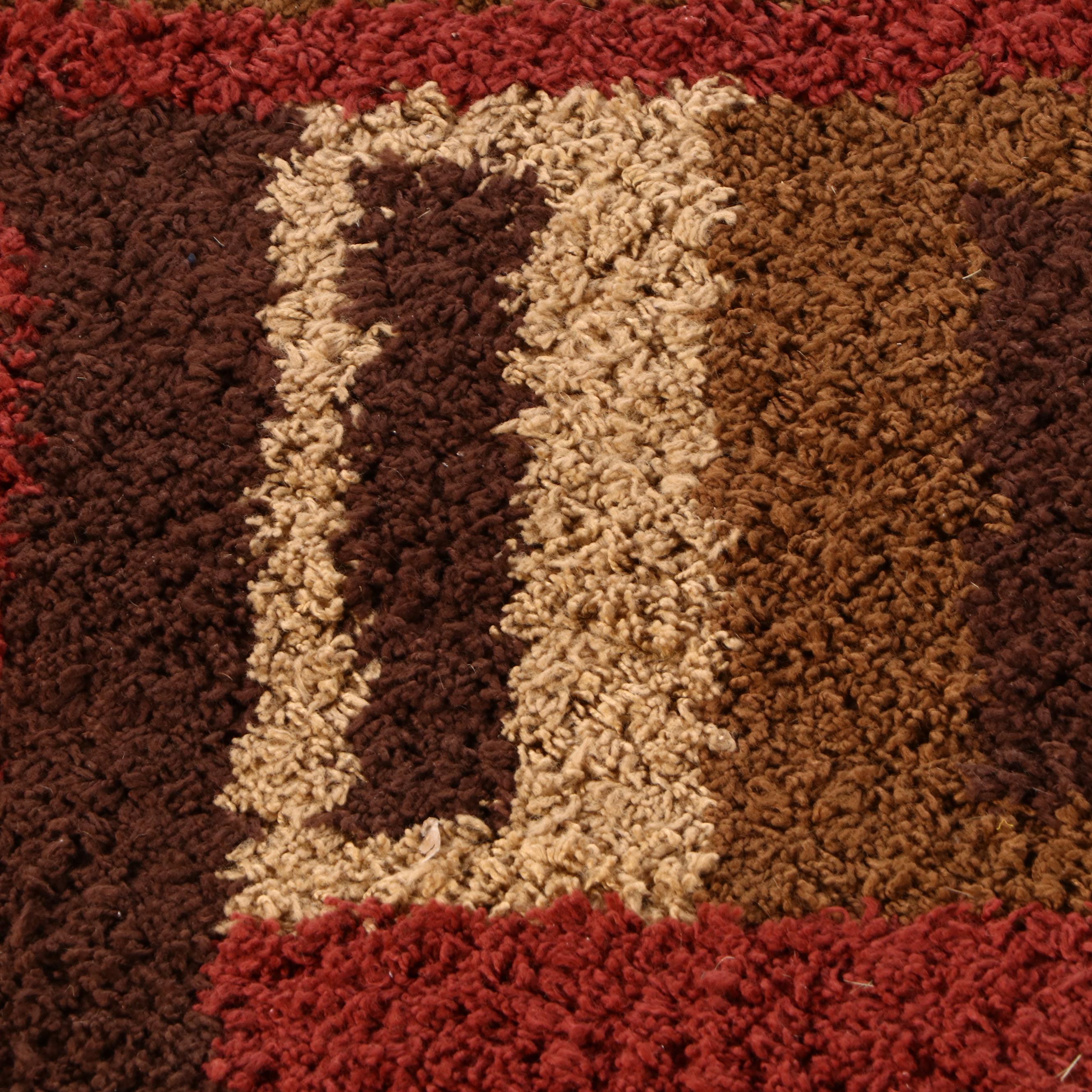 5' x 7'2 Machine Made Mohawk Home "Multi Block" Shag Area Rug | EBTH