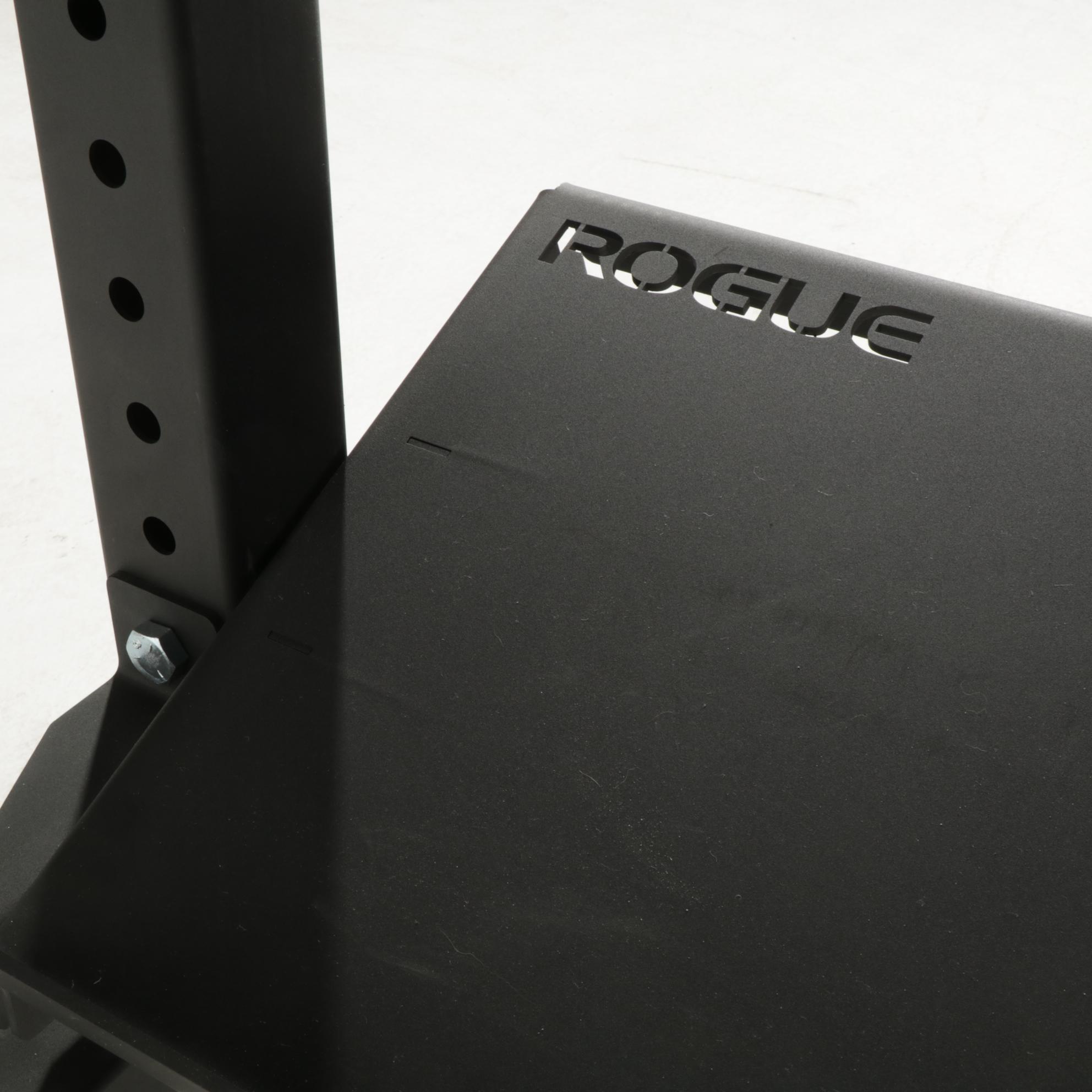 Rogue Three-Tier Universal Storage System | EBTH