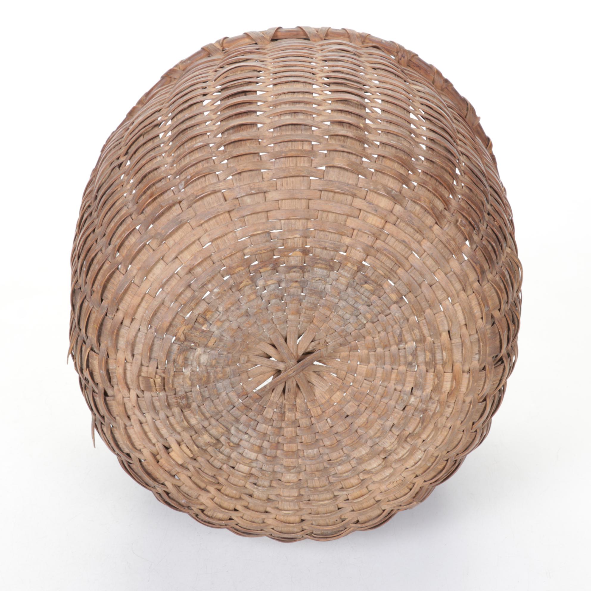 Handcrafted Nantucket & Reed Gathering Baskets | EBTH