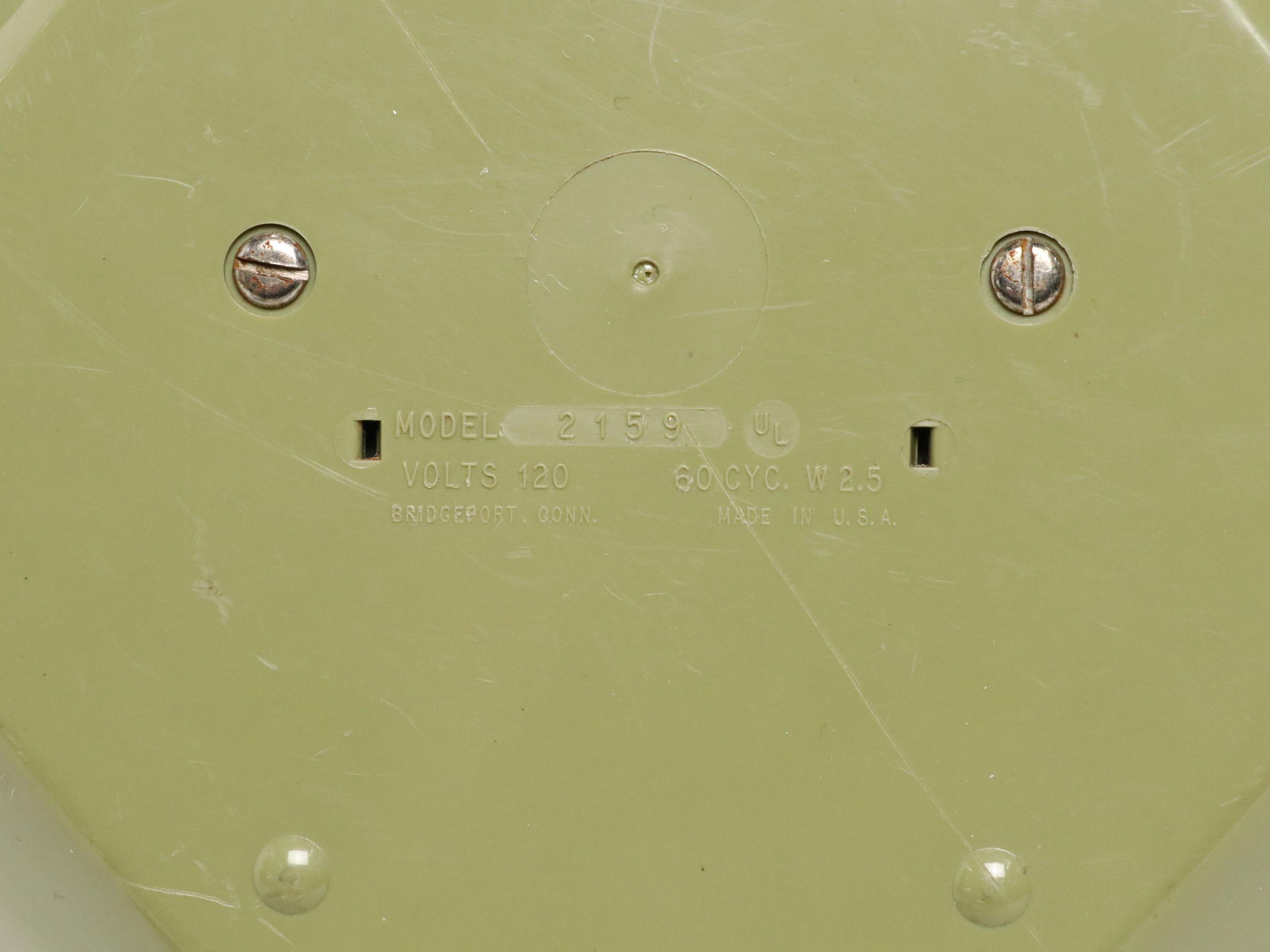 General Electric Model 2159 Electric Wall Clocks | EBTH