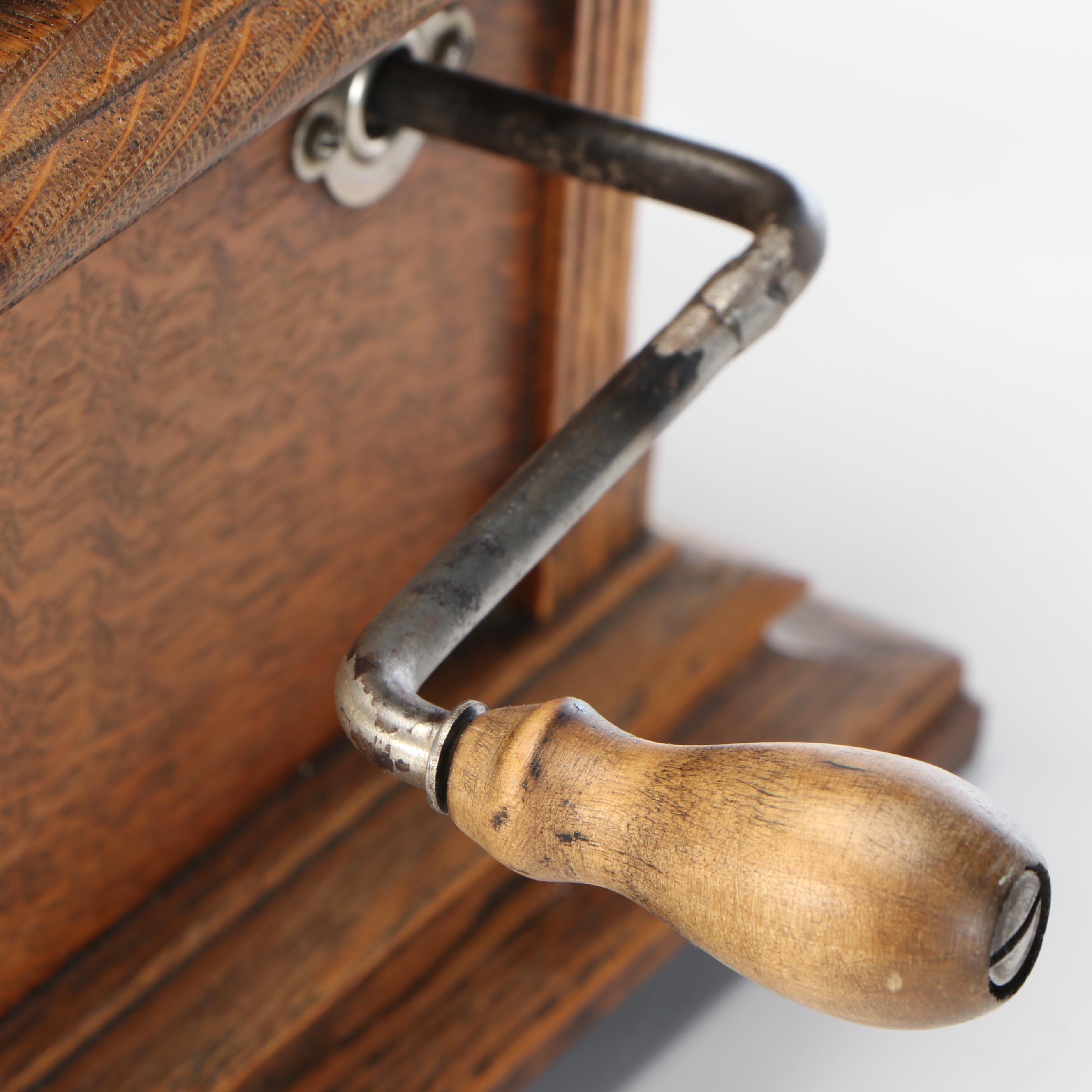 Victor Model II Wooden Phonograph with Shellac Record, Early 20th ...