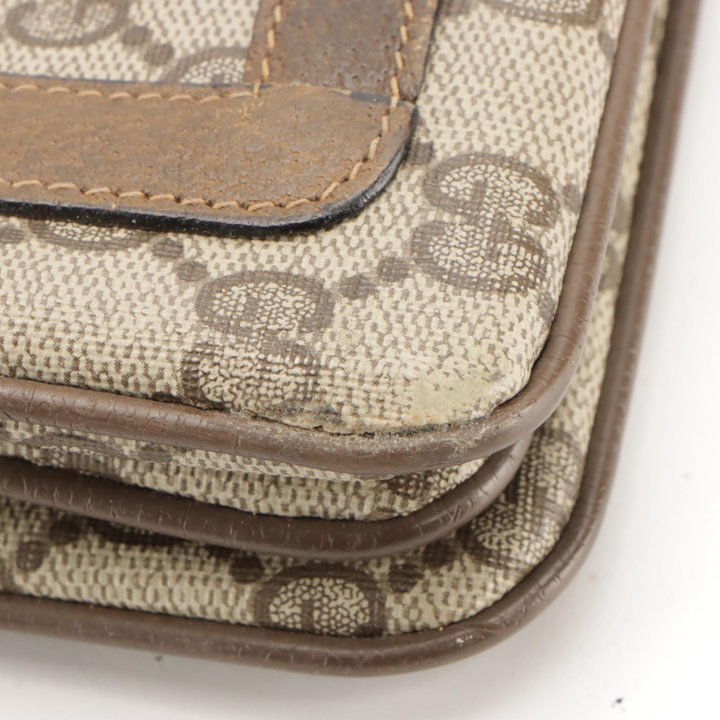 Gucci Accessory Collection Crossbody in GG Supreme Canvas, Leather ...