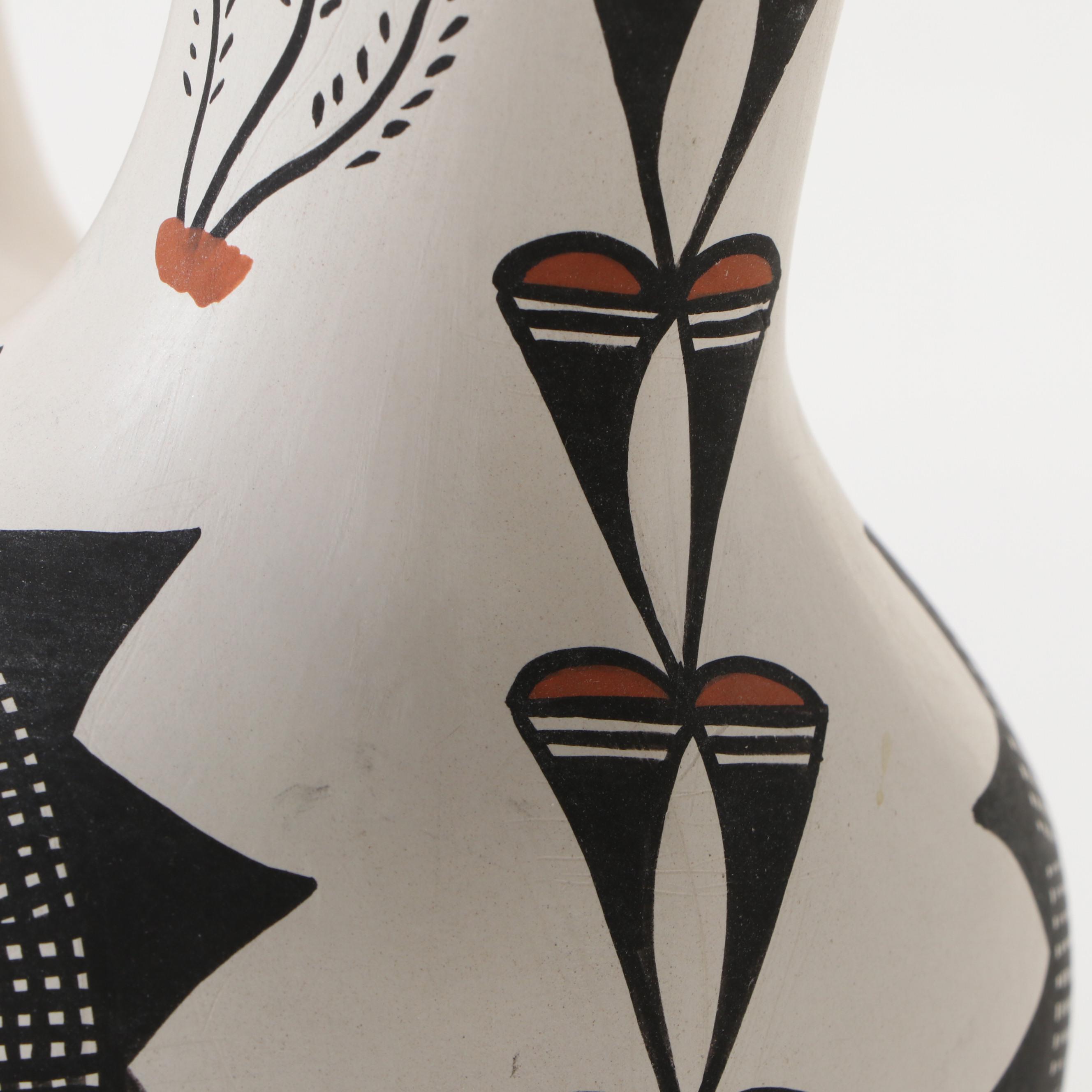 Jay Vallo Acoma Pueblo Pottery Polychrome Wedding Vase | EBTH