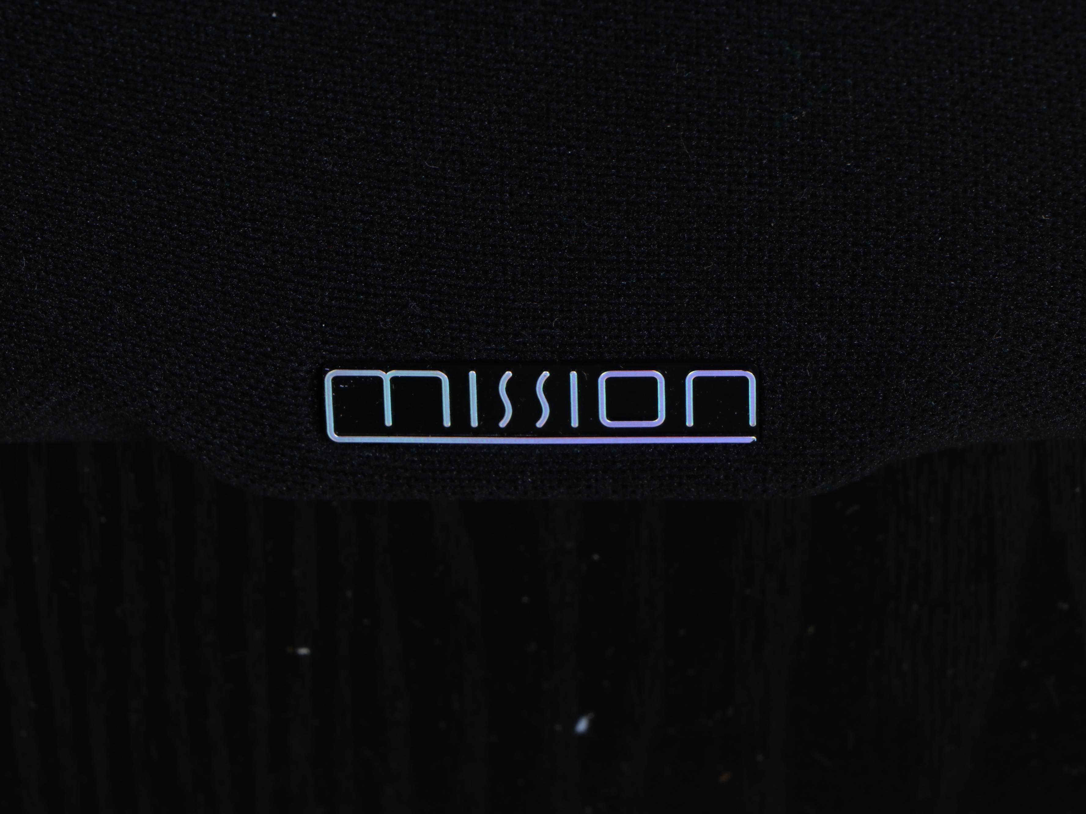 Mission Model 705 Floor Standing Speakers and Model 70c2 Center Speaker ...