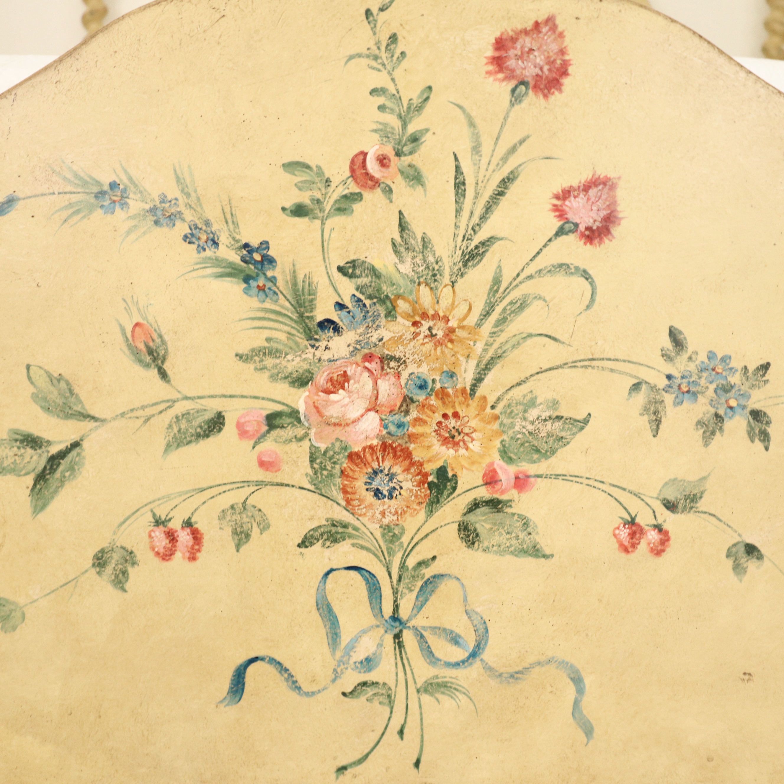 Patina "Bernini" Hand-Painted King Size Four Post Bed | EBTH