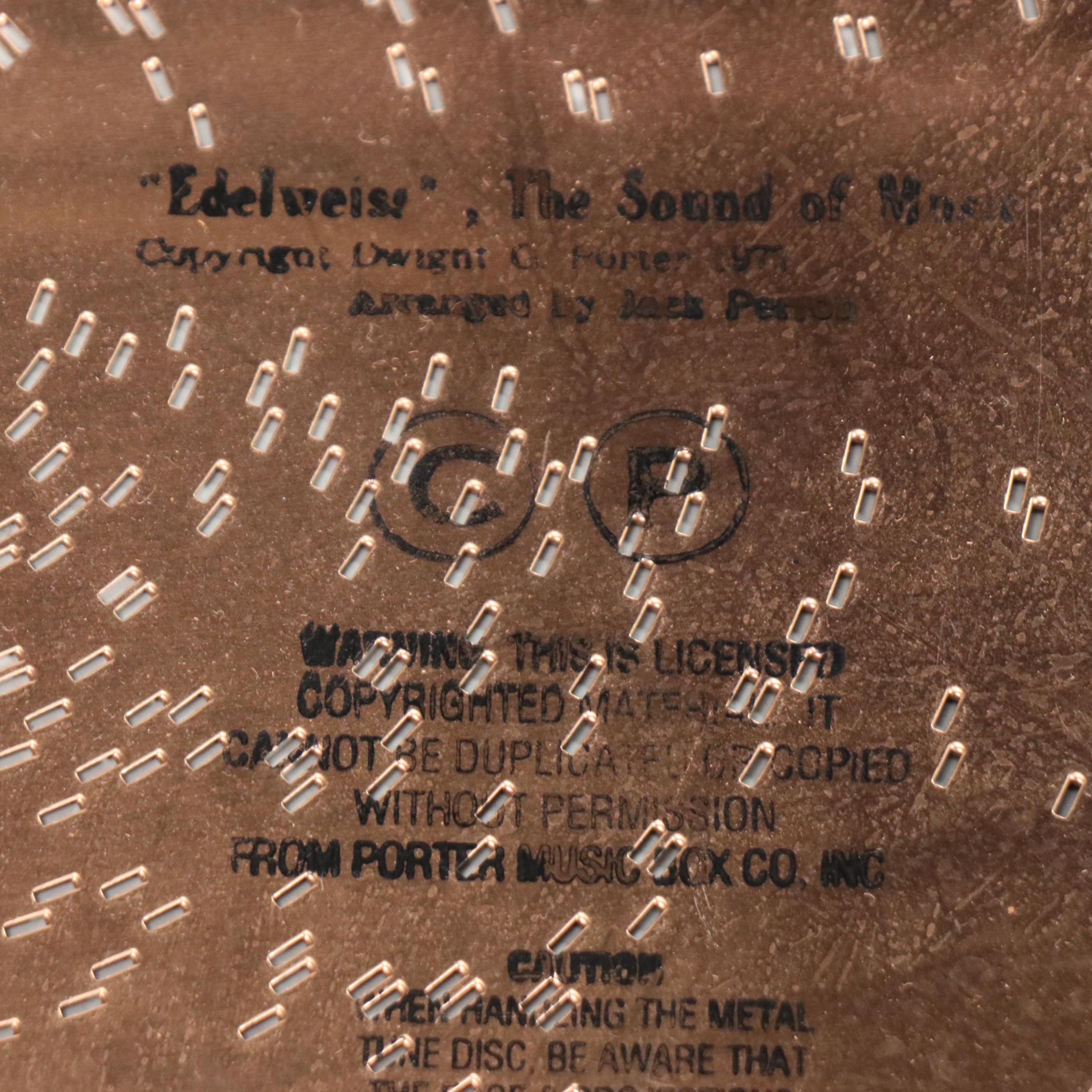 Regina Metal Double Comb Disc Music Box with Records | EBTH