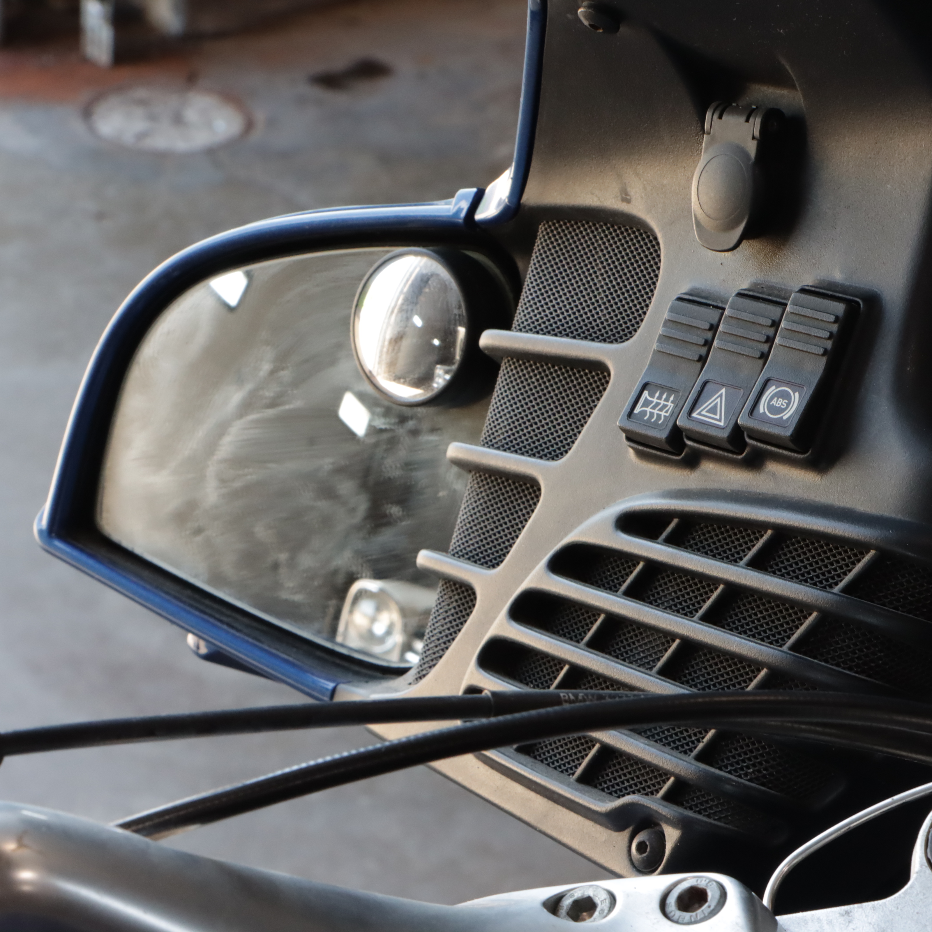 1997 BMW R1100RT Motorcycle | EBTH