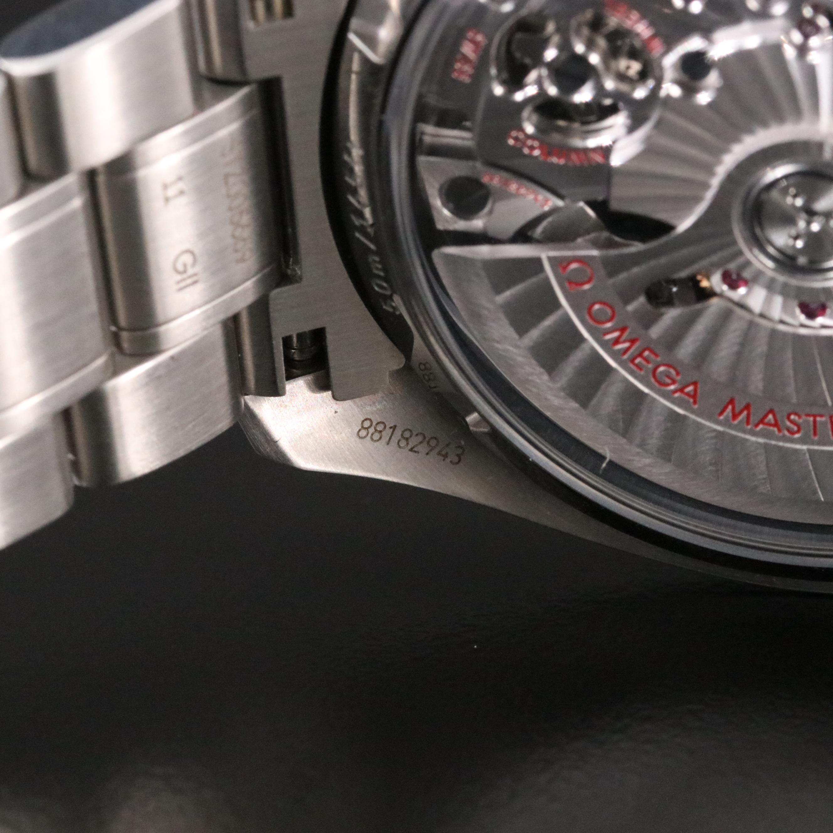 2022 Omega Speedmaster Racing 329.30.44.51.04.001 White 44mm Steel ...