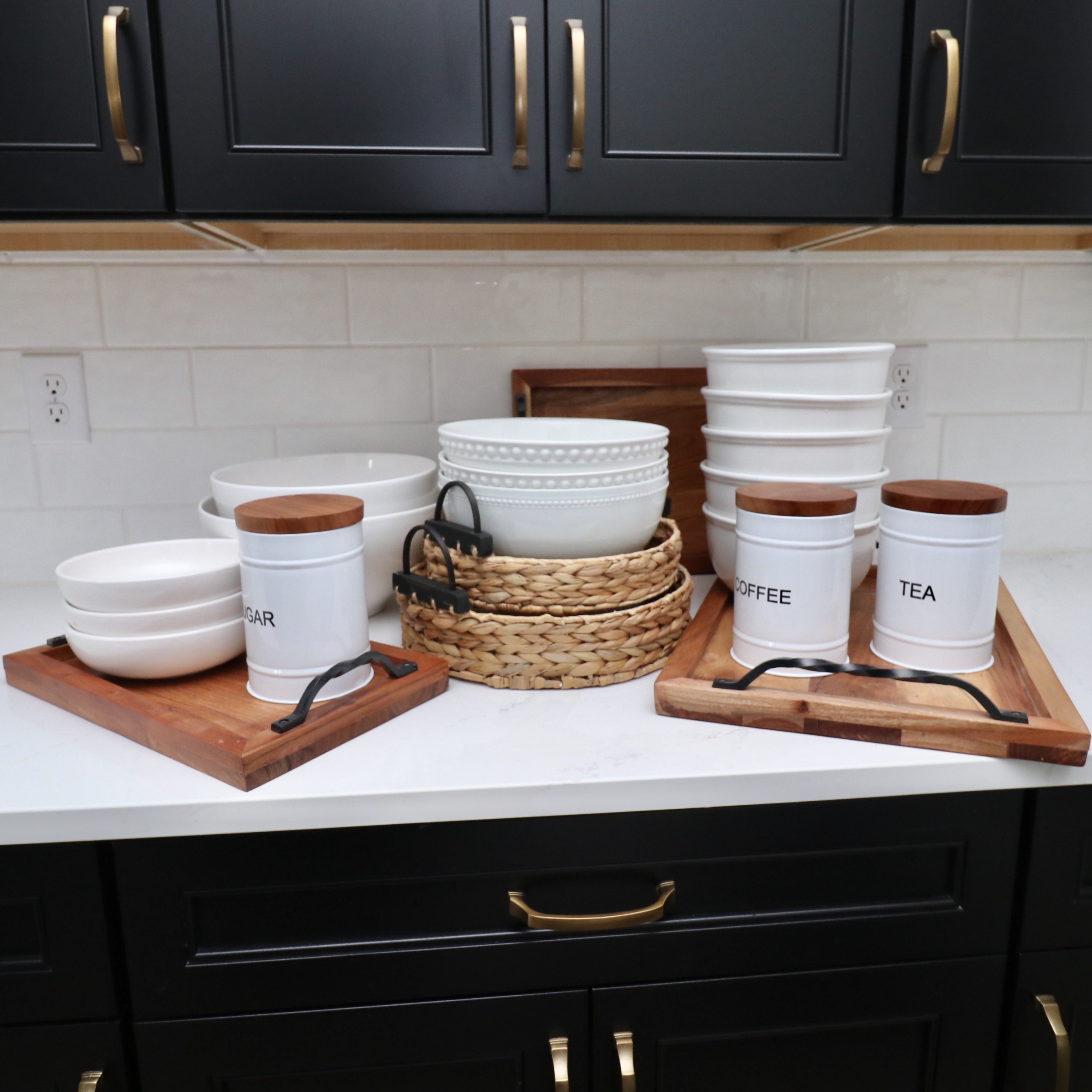 Wood Nesting Serving Trays, Woven Basket Trays and Ceramic Serveware | EBTH