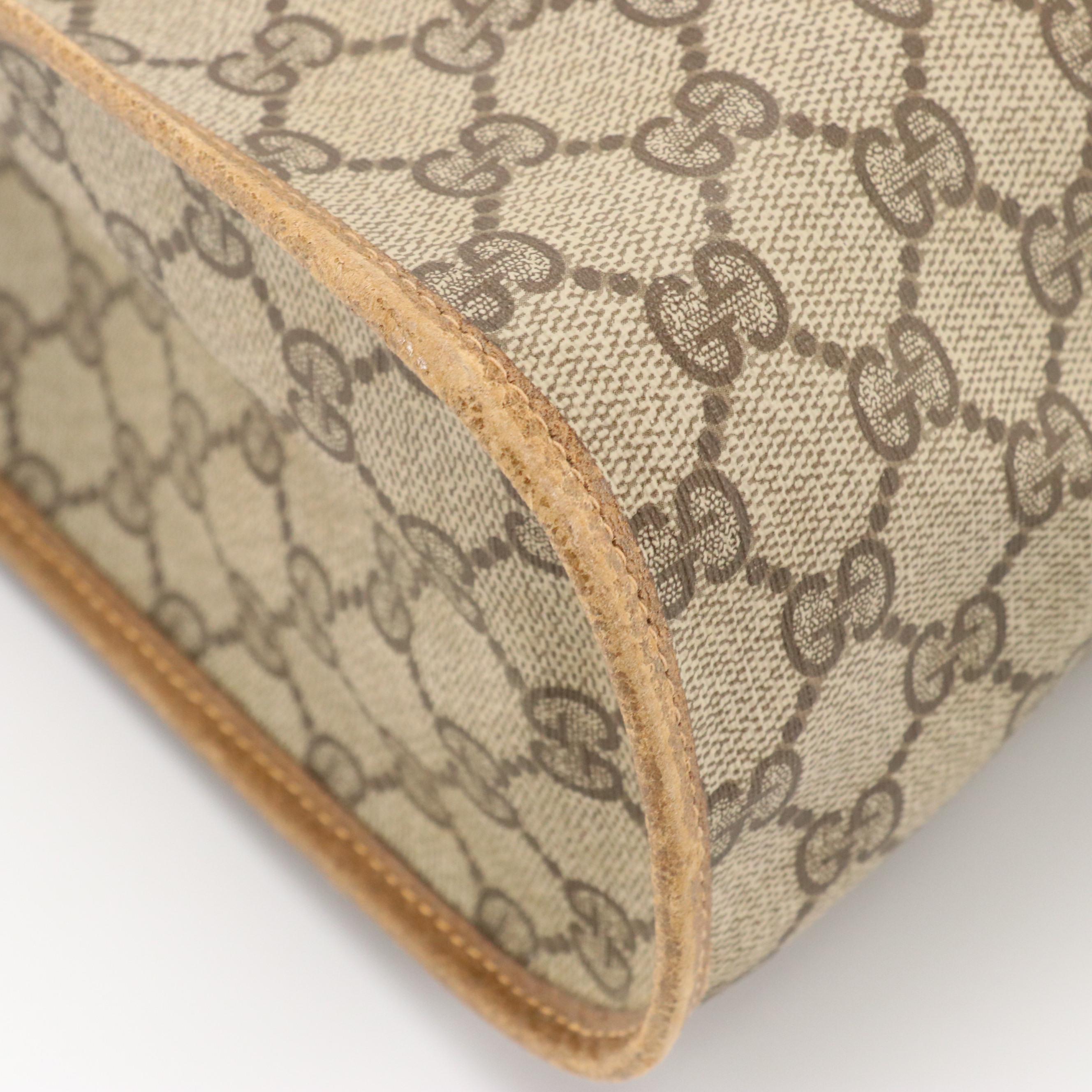 Gucci Accessory Collection Vertical Zip Tote in GG Supreme Canvas and ...