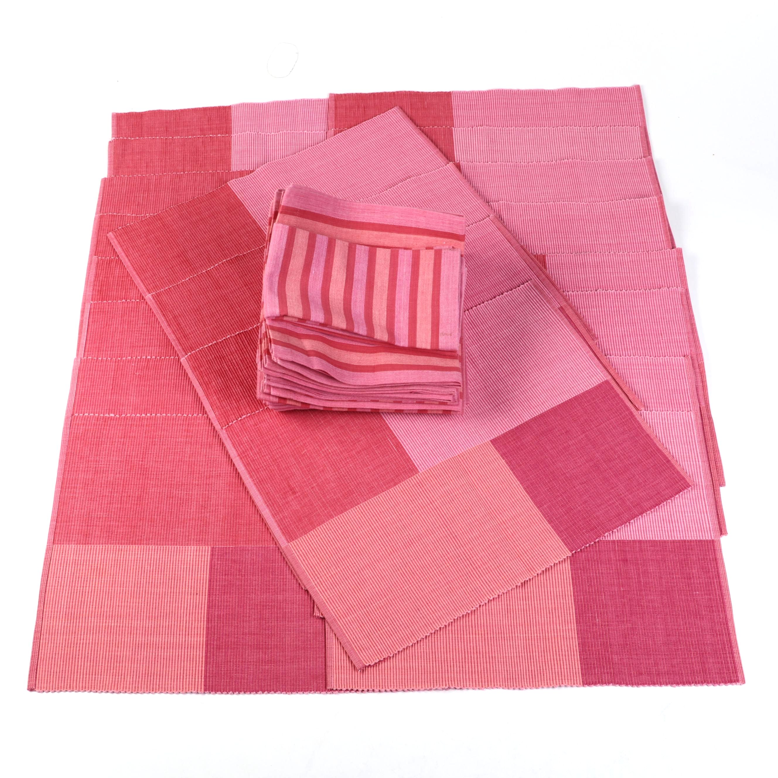 Pink Woven Table Linens | EBTH