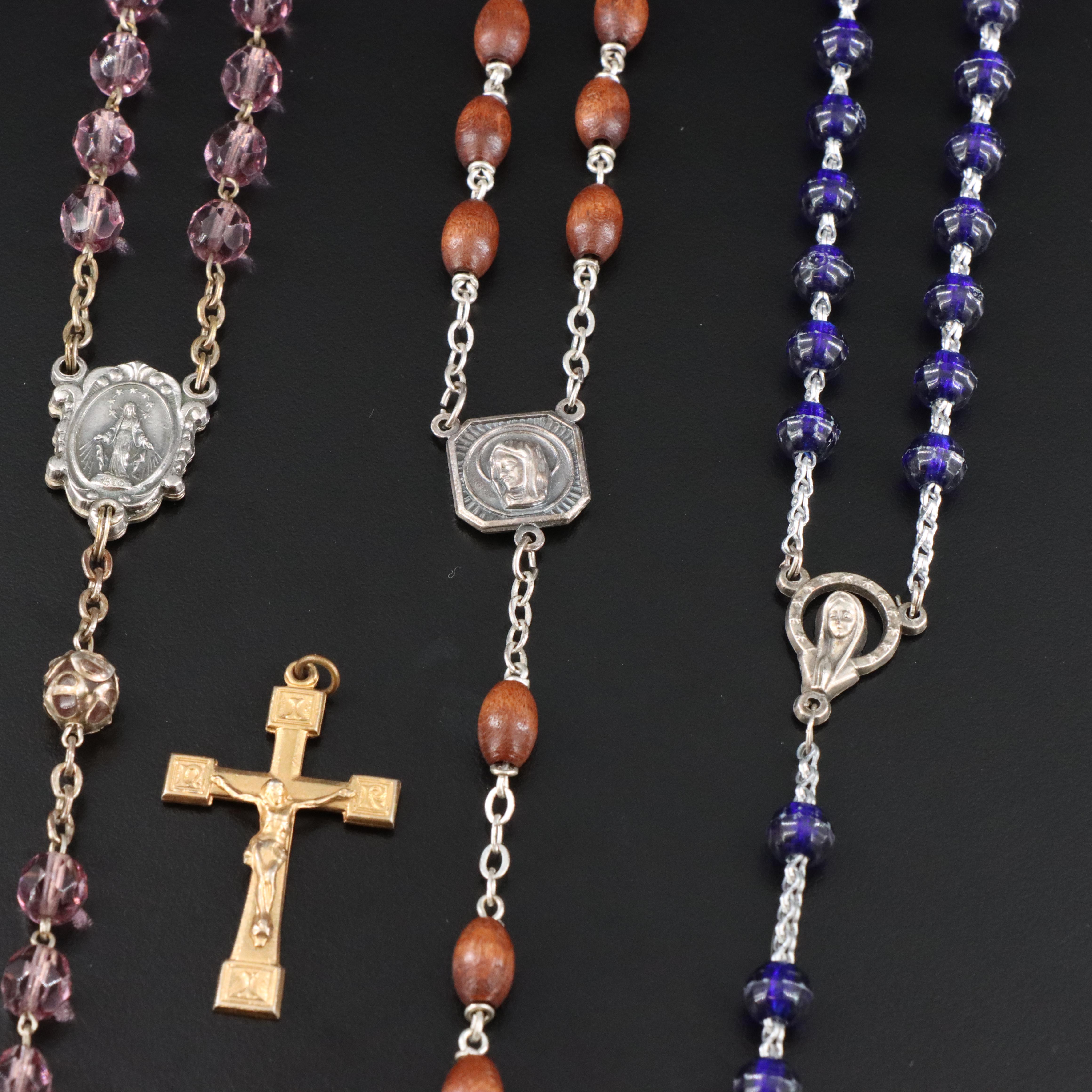 Rosary Collection Including Wood Beads | EBTH