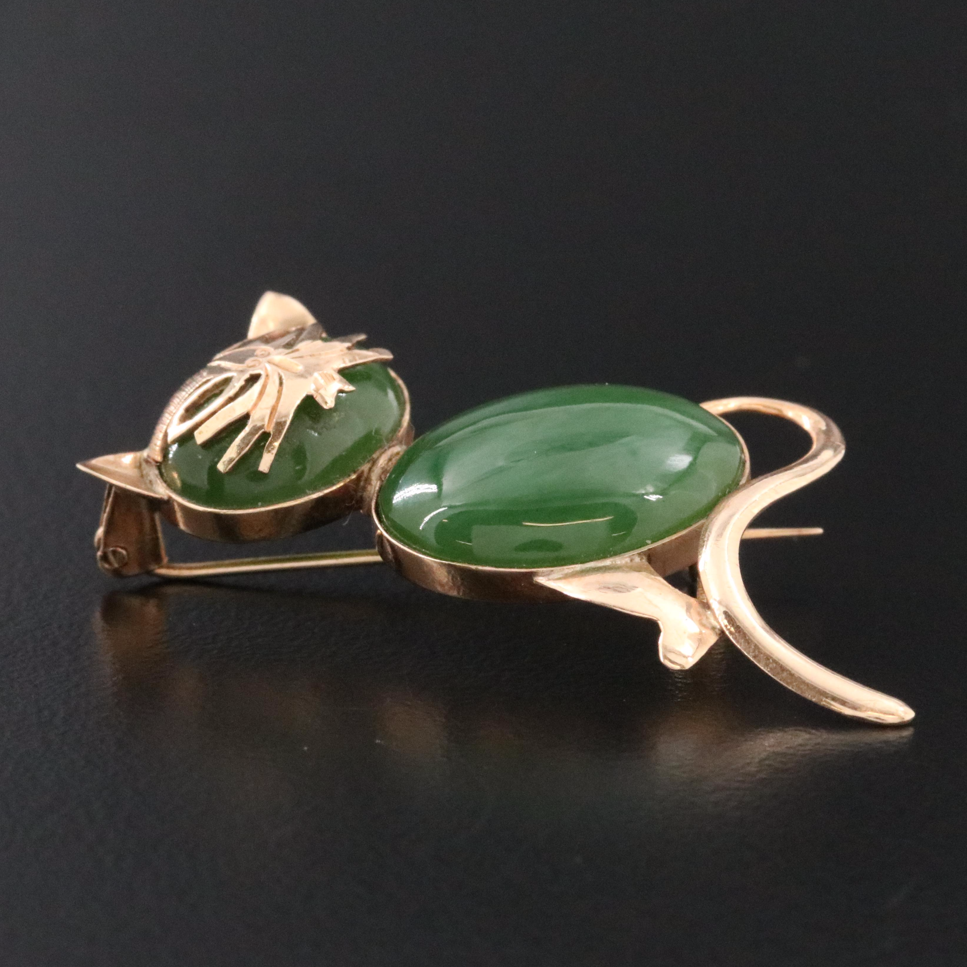 Vintage 14K Nephrite Cat Brooch | EBTH