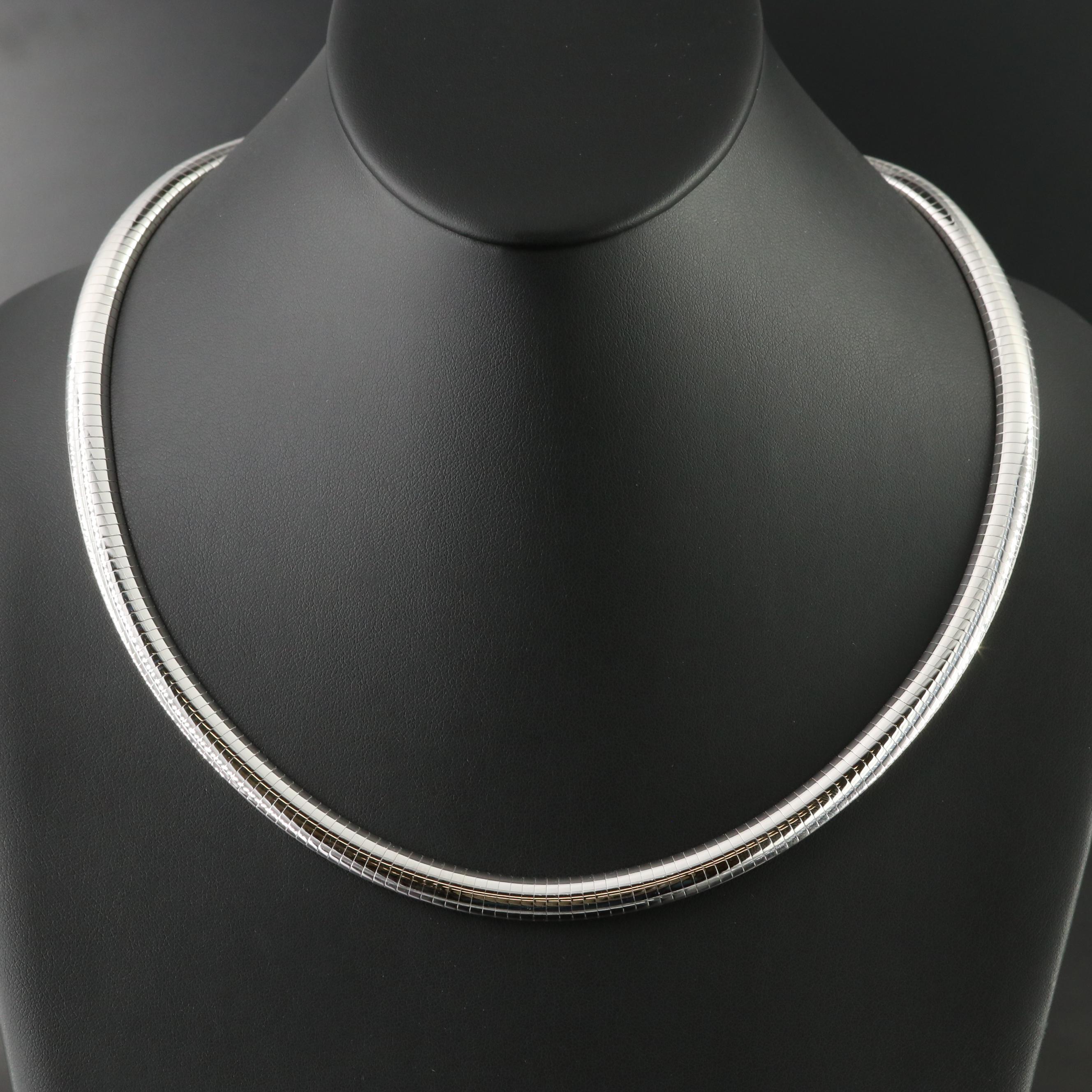 14K Omega Chain Necklace | EBTH