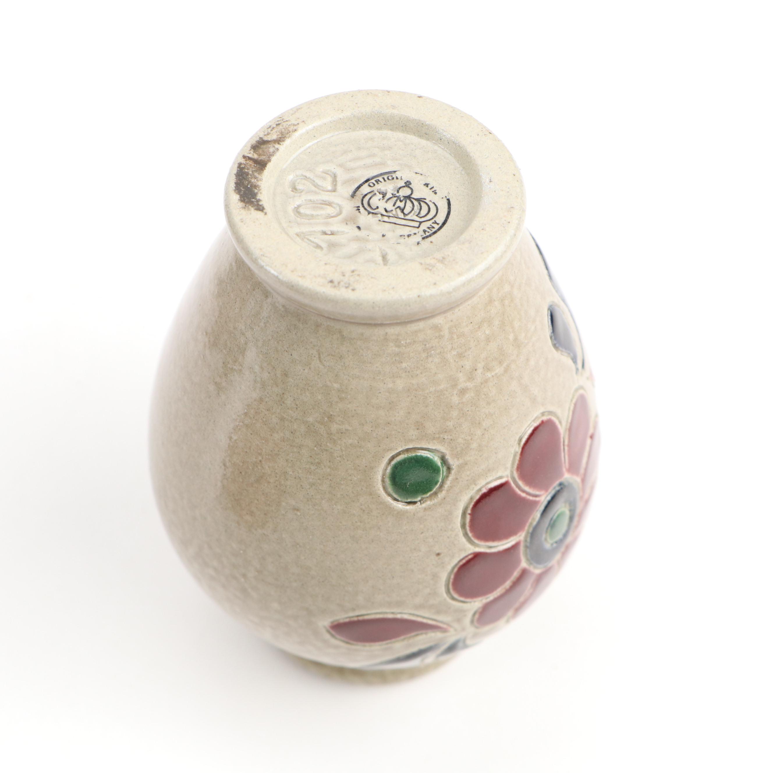 Bybee Pottery with Other Glass and Ceramic Table Accessories and ...