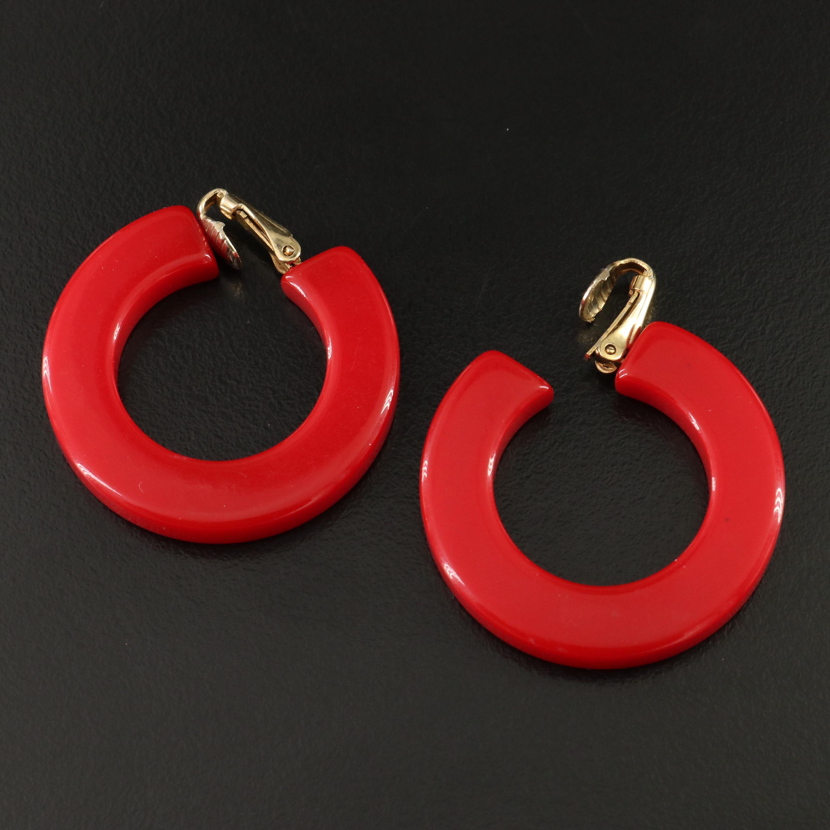 Vintage Cherry Bakelite Necklace & Earrings Set with Fruit Basket Necklace | EBTH