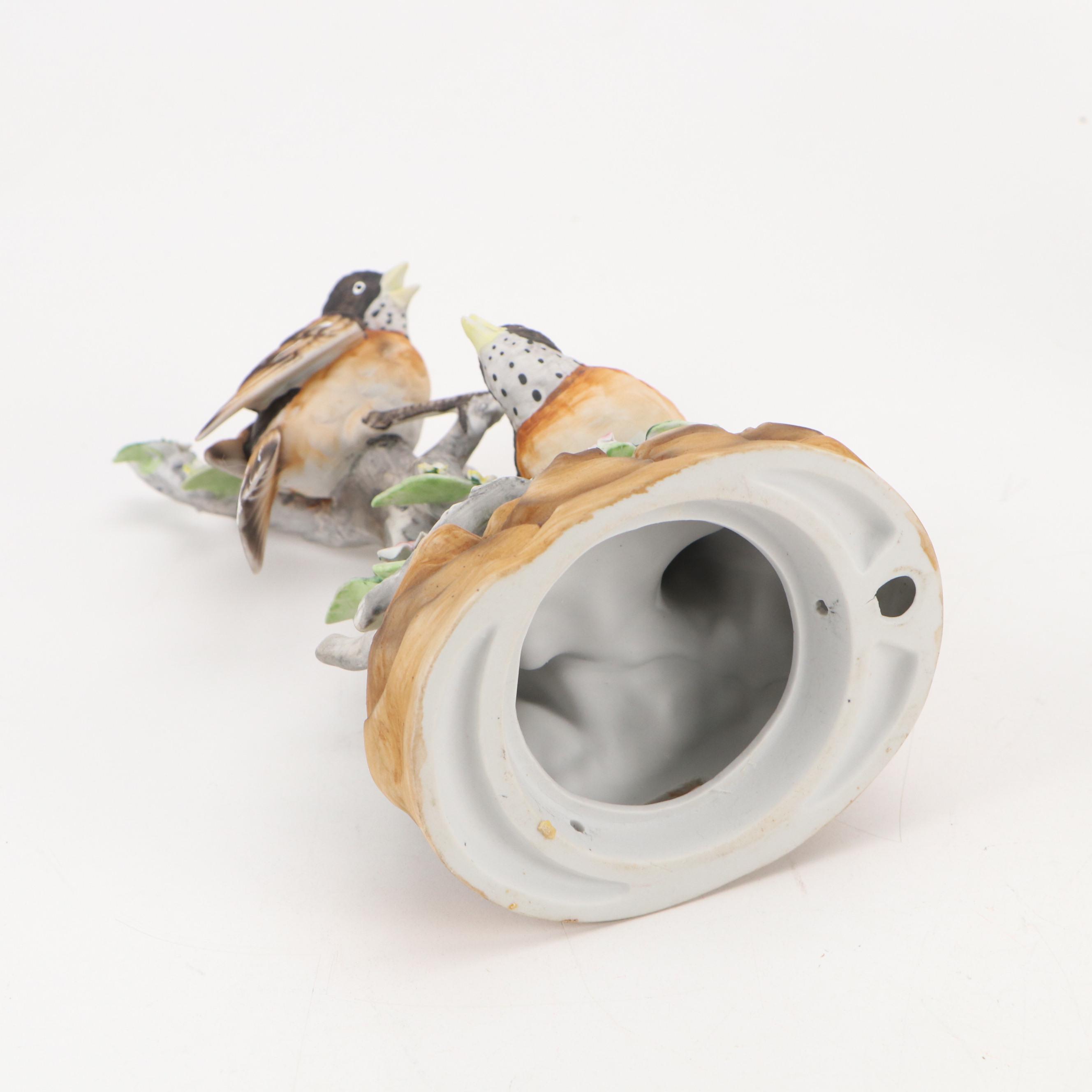 Lefton "Gold Finch" and Other Ceramic Bird Figurines | EBTH