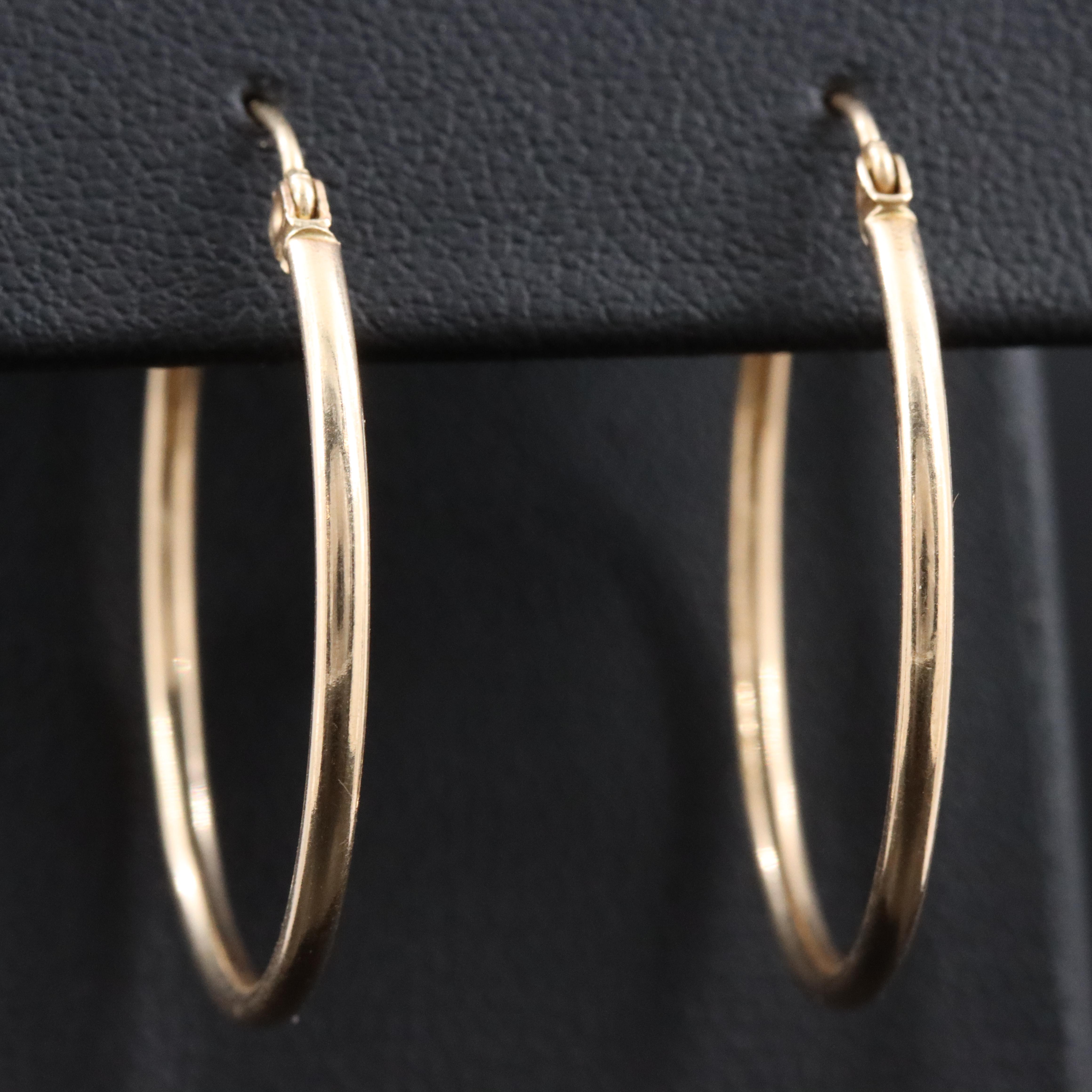 14K Hoops | EBTH