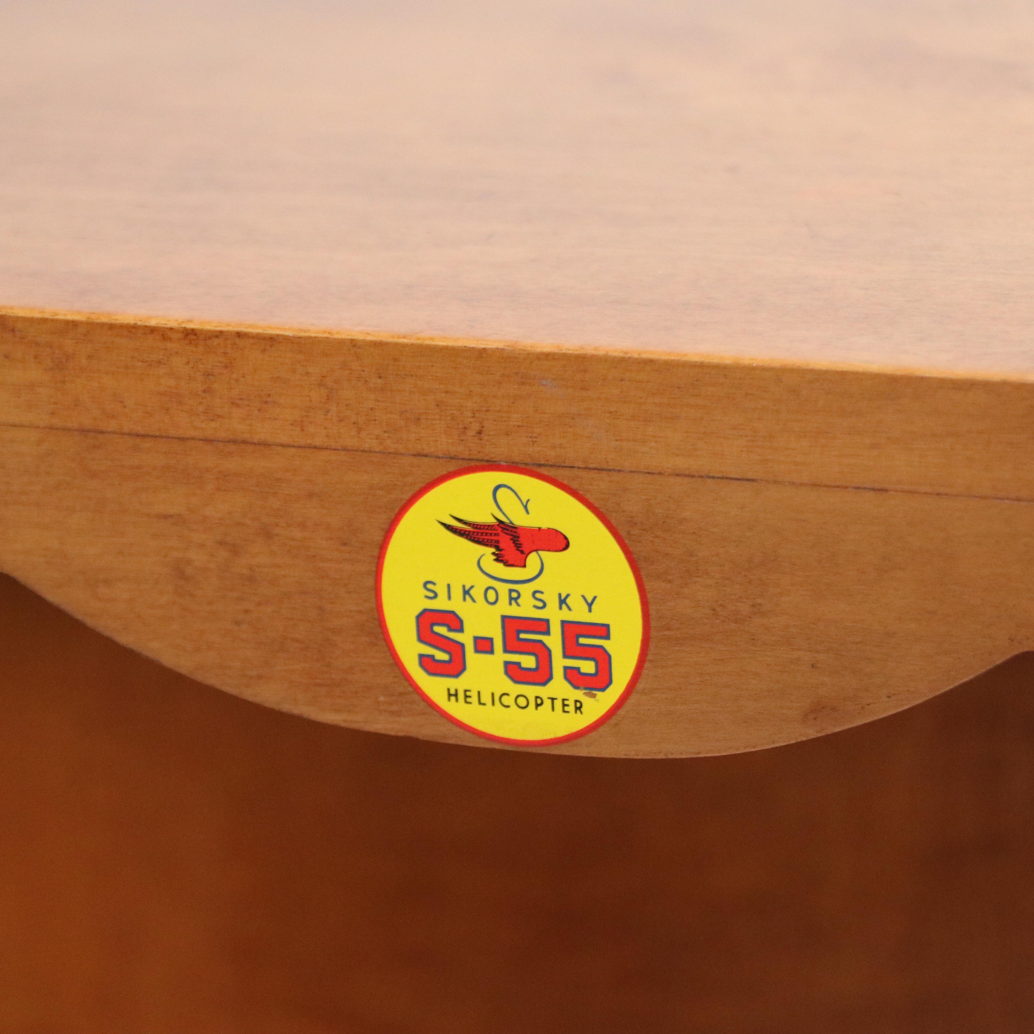 Colonial Style Maple Bookcase | EBTH