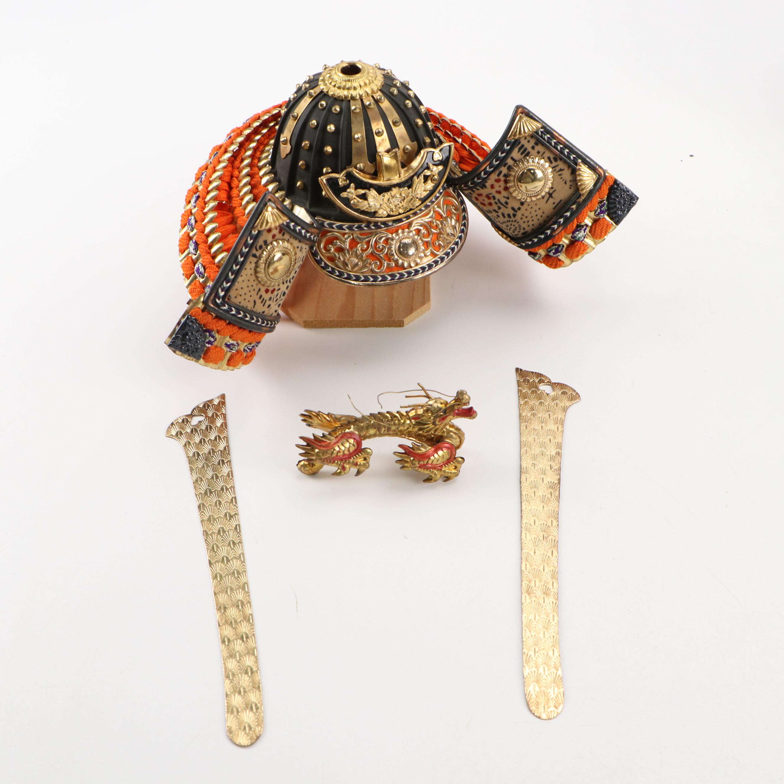 Japanese Miniature Samurai Kabuto with Lacquered Box | EBTH