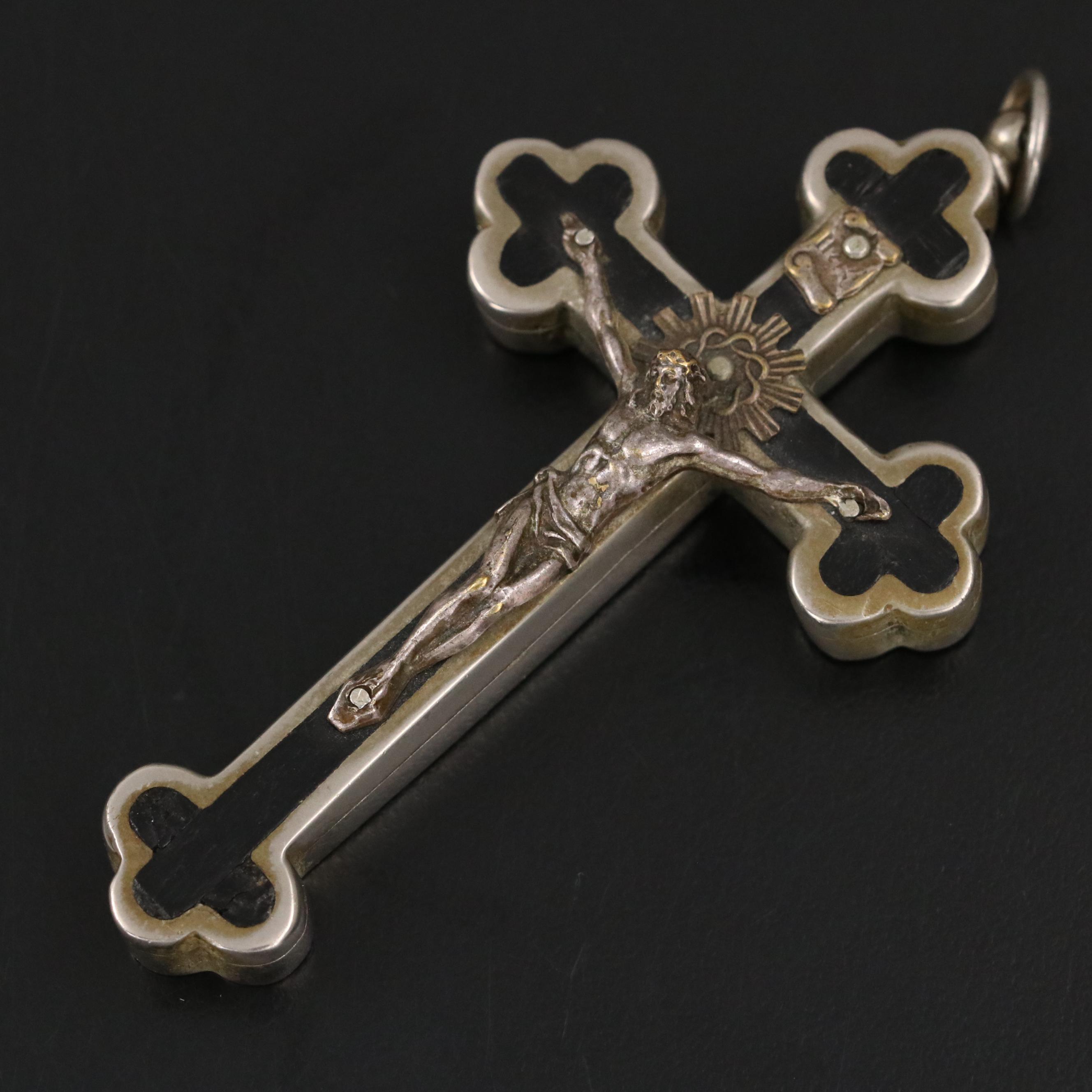 First Class Relics of Saint Francis of Assisi and More in Reliquary ...