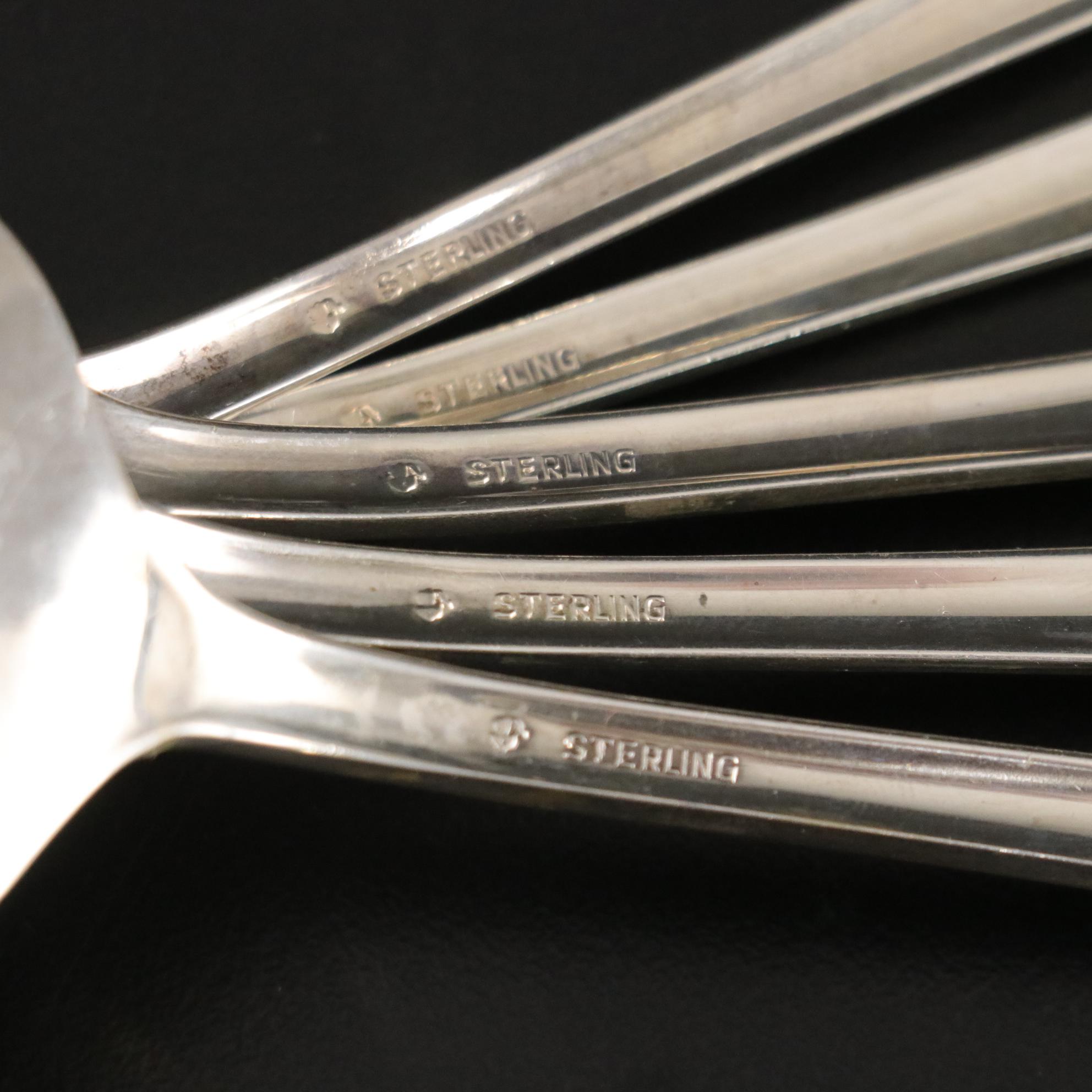 Sterling Silver "Splendor" Flatware Set by International Silver | EBTH