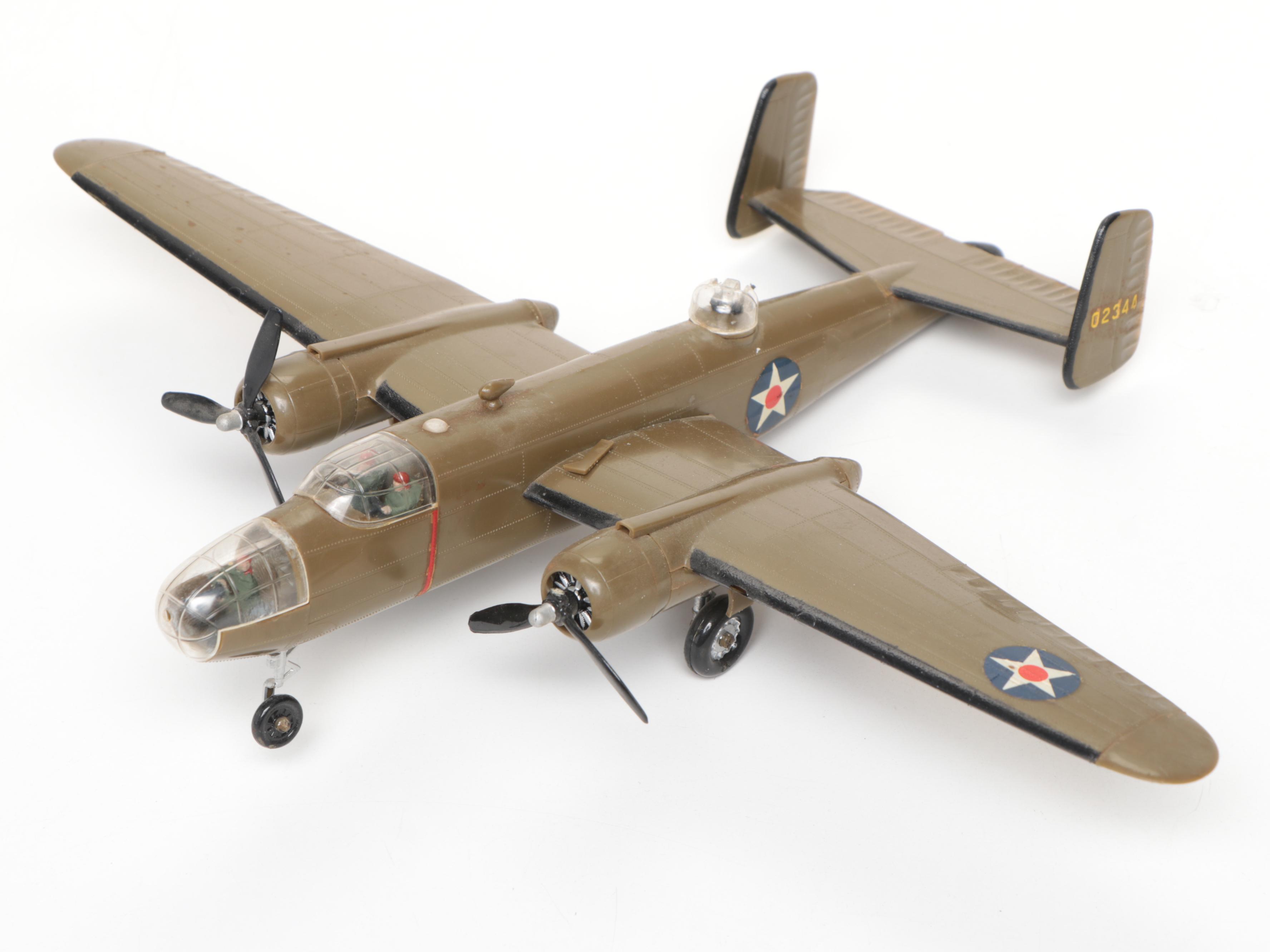 B-17 Flying Fortress, Lockheed P-38 F/G Lightning and More Airplane ...