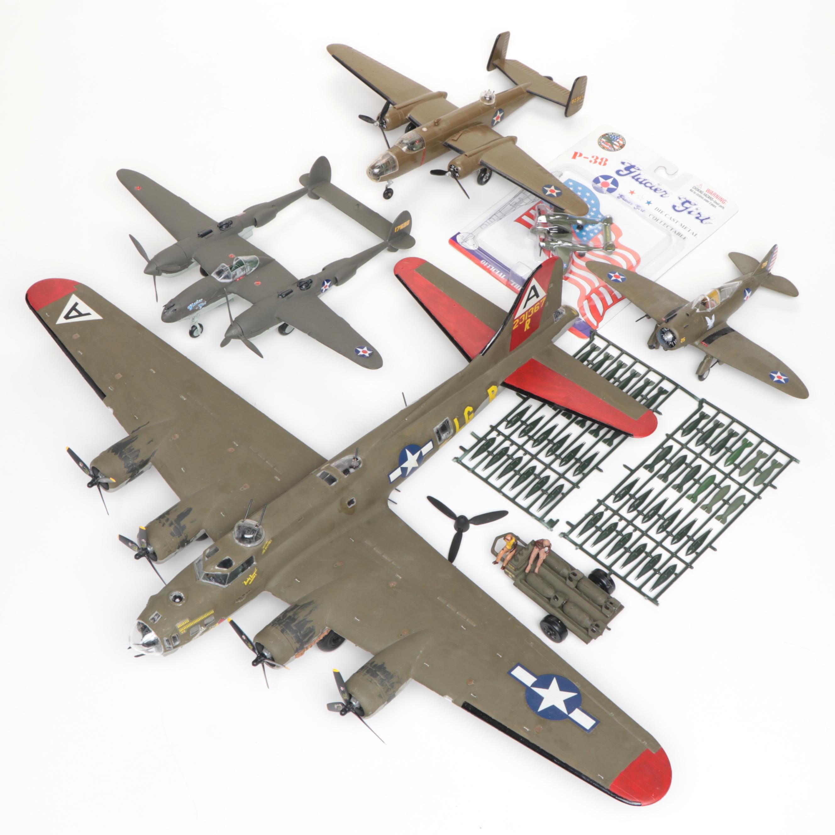 B-17 Flying Fortress, Lockheed P-38 F/G Lightning and More Airplane ...