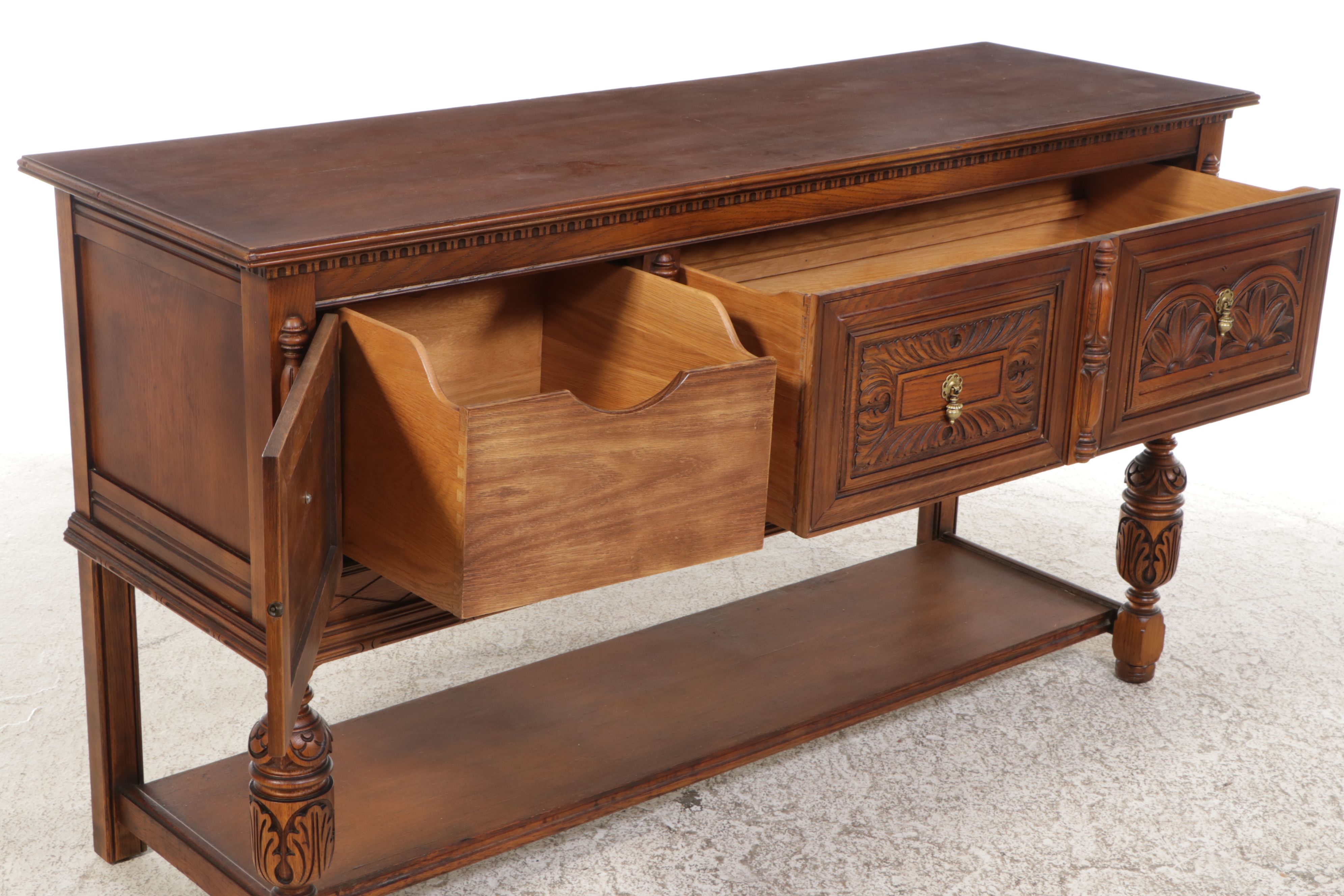 Limbert Oak Sideboard, 20th Century | EBTH