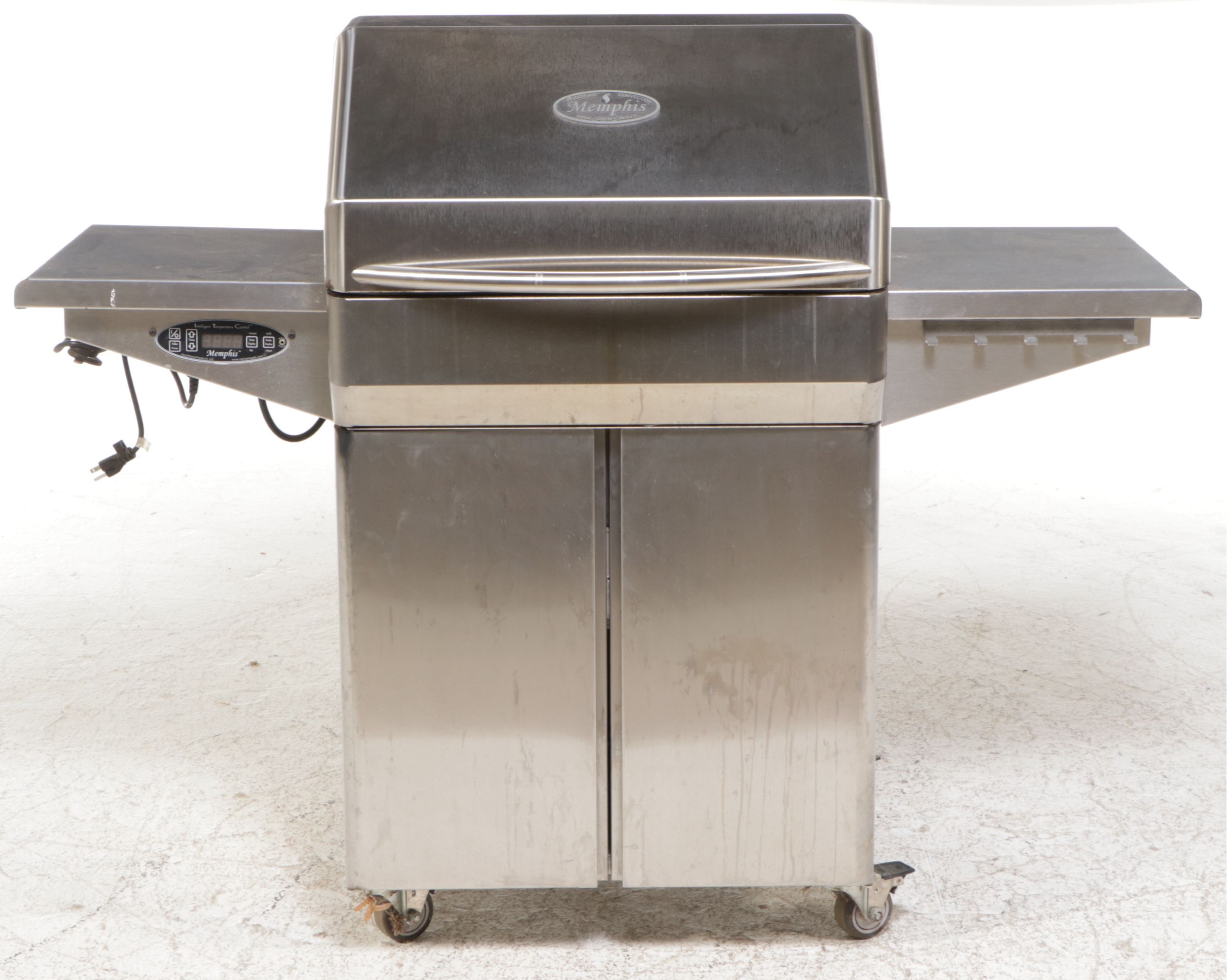 Memphis Wood Fire Memphis Pro Stainless Steel Grill | EBTH