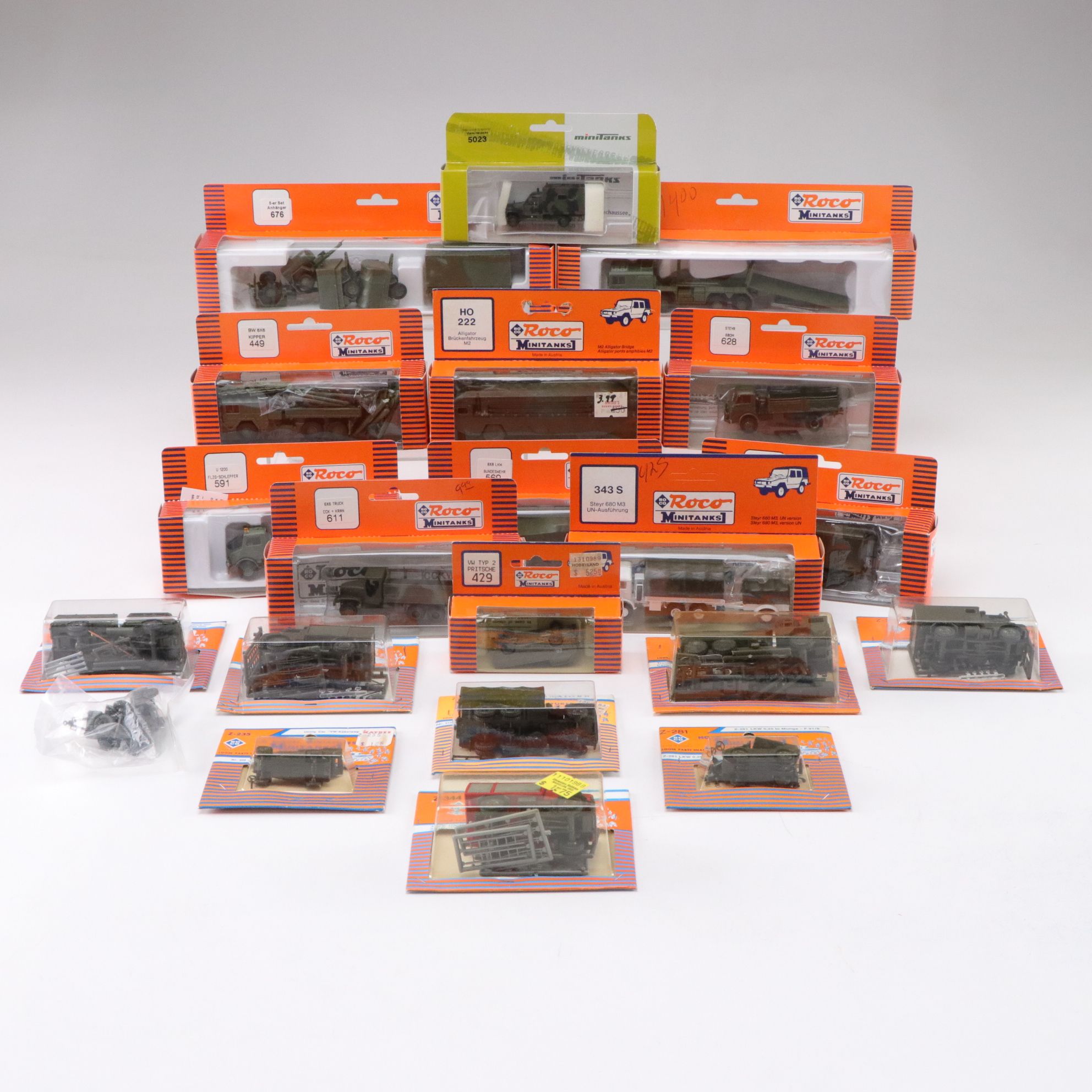 Roco Minitanks HO Scale Model Military Vehicles and Accessories | EBTH