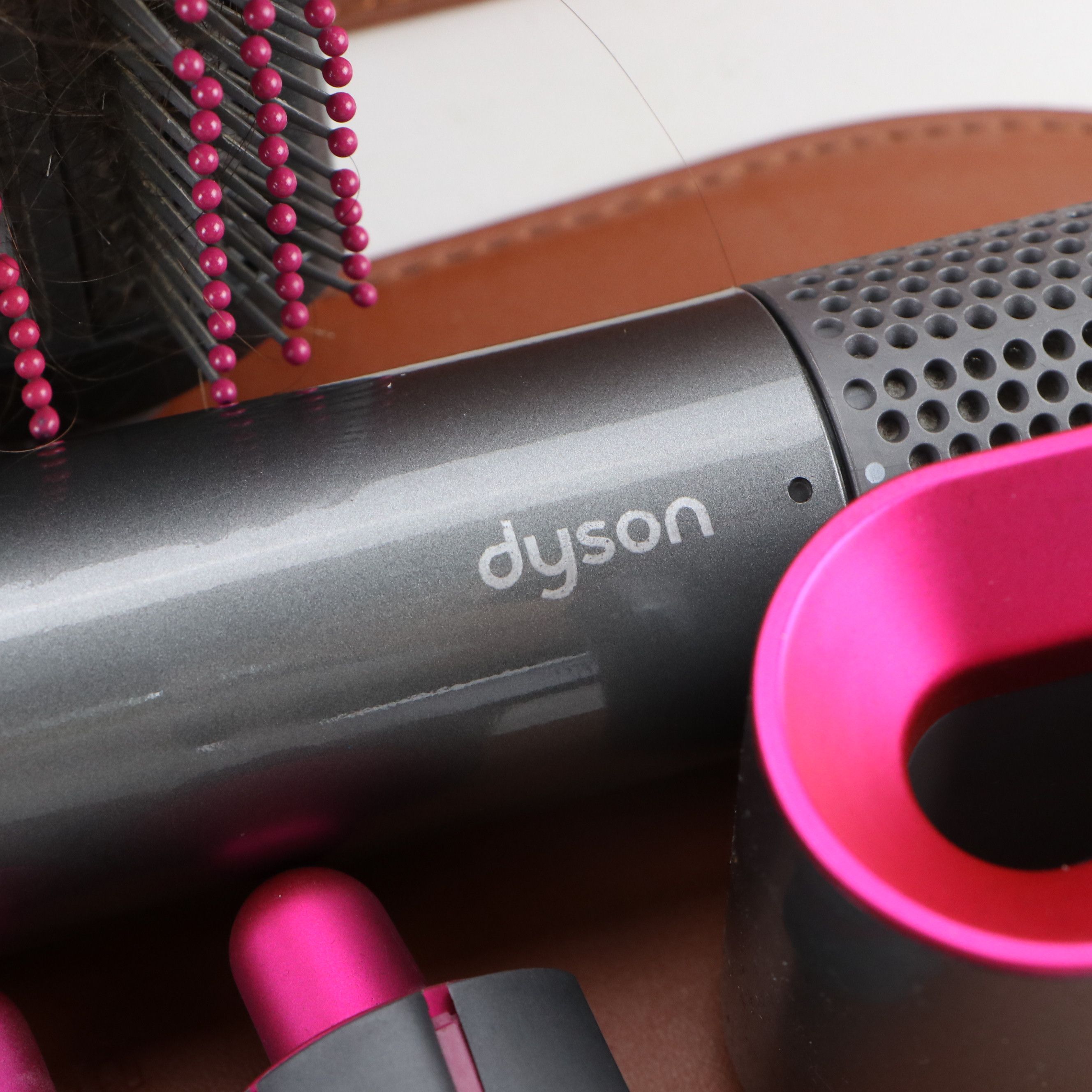 Dyson Airwrap Multi-Styler with Leather Carrying Case | EBTH