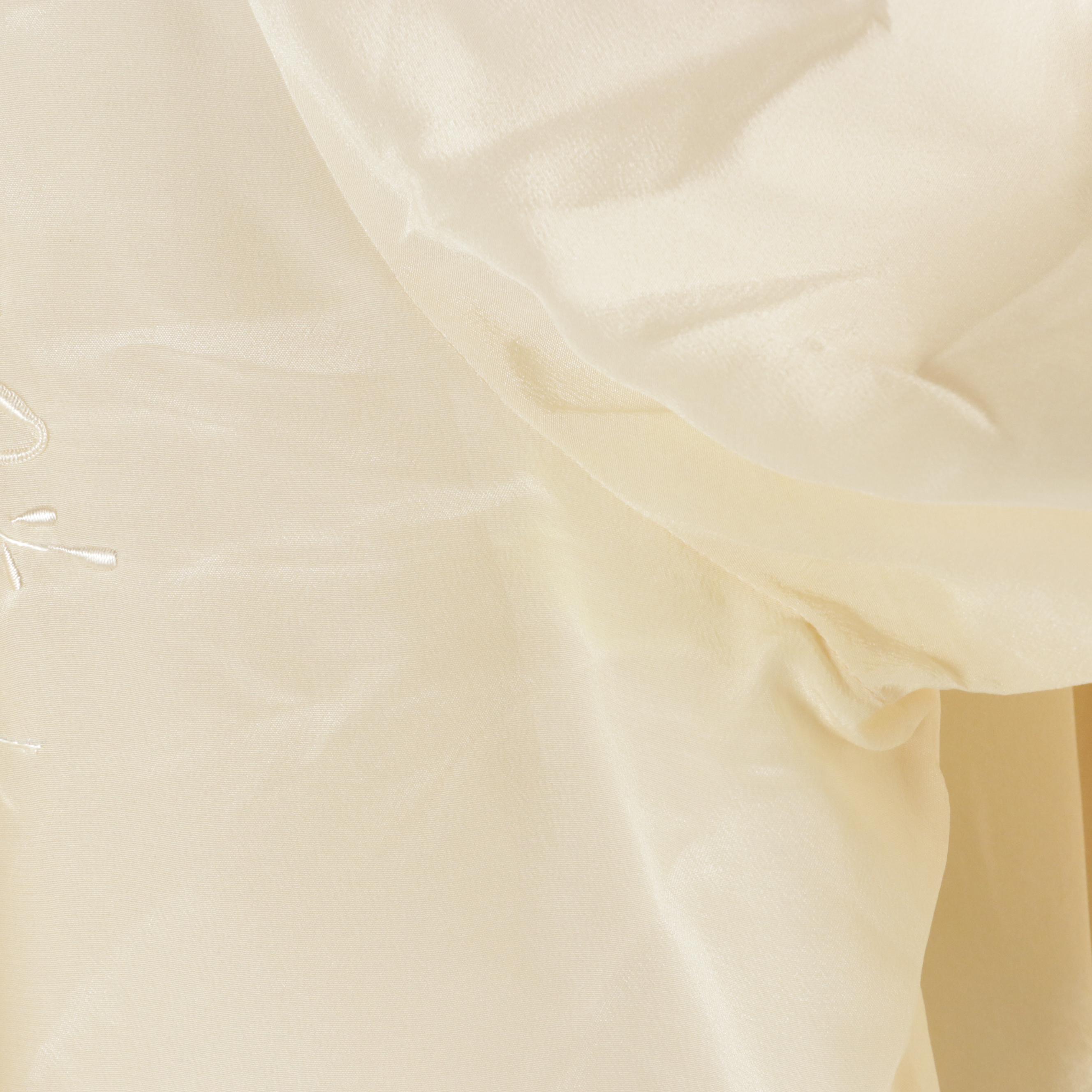 Gary Frederic, Sonya Ratay, and More Vintage Ivory Silk & Lace ...