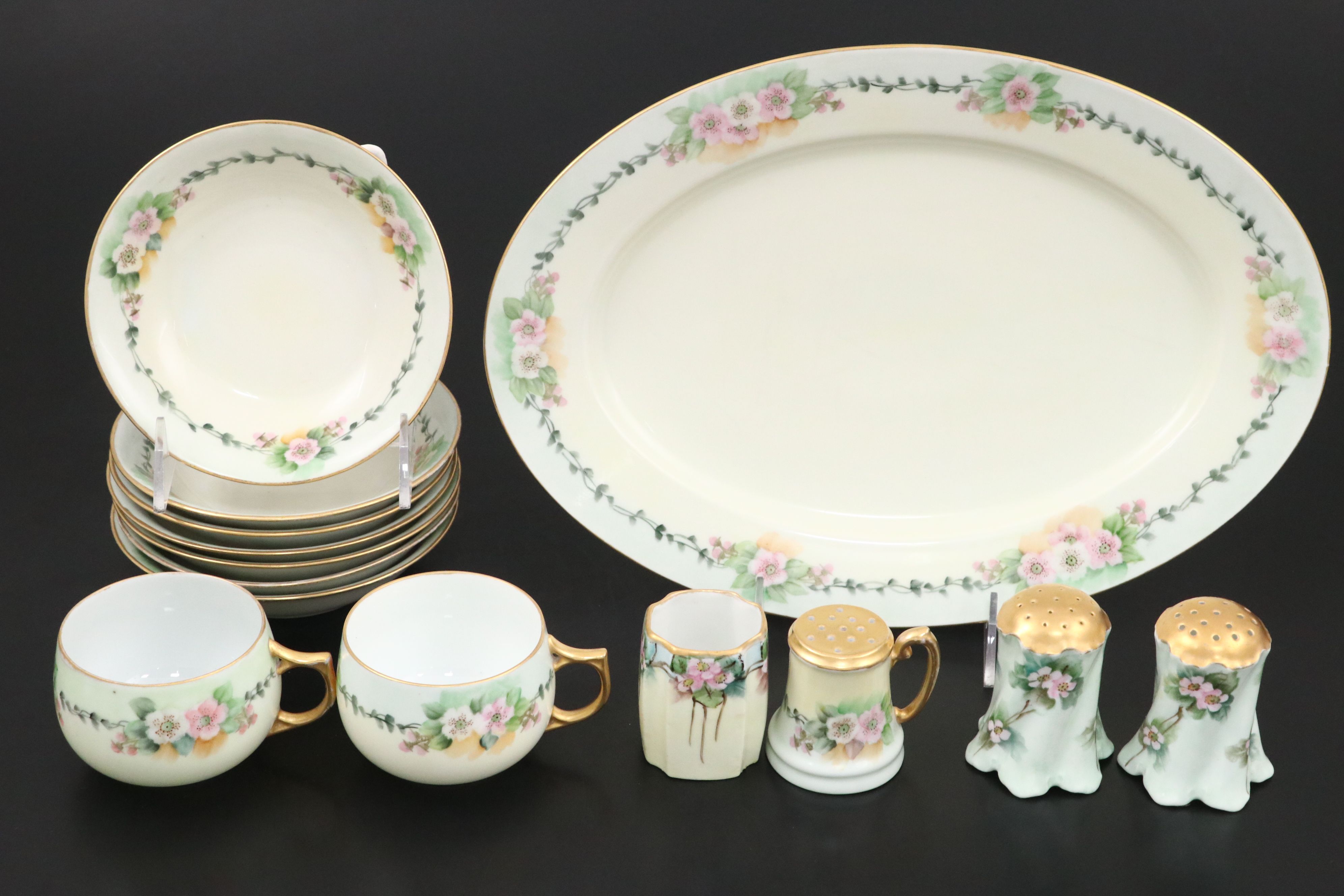Jaeger & Co Porcelain Dinnerware with Other German and Austrian ...