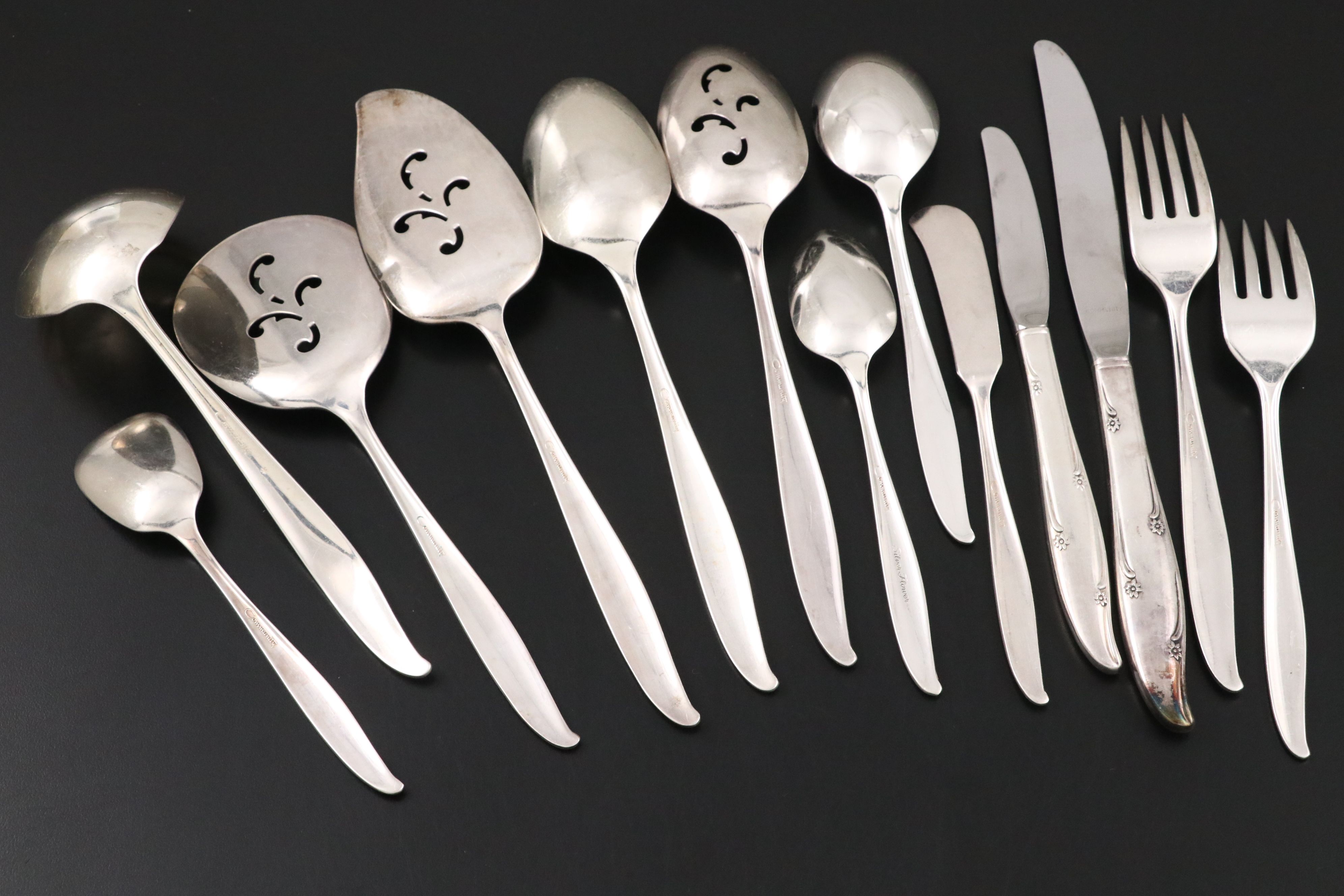 Oneida Community "Silver Flower" Silver Plate Flatware, 1960-1967 | EBTH