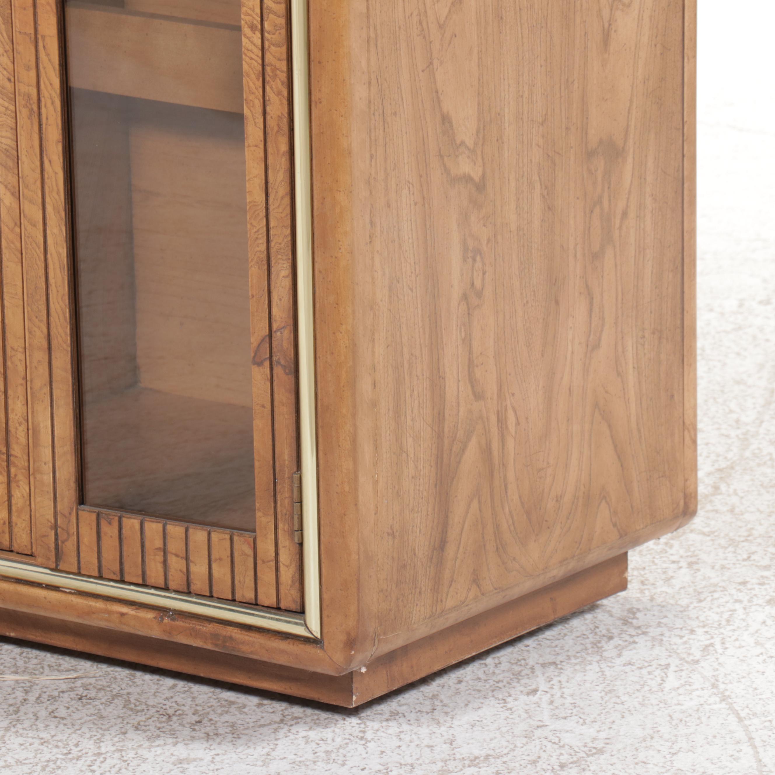 Mid Century Modern Style Sideboard with Extending Side Panels | EBTH