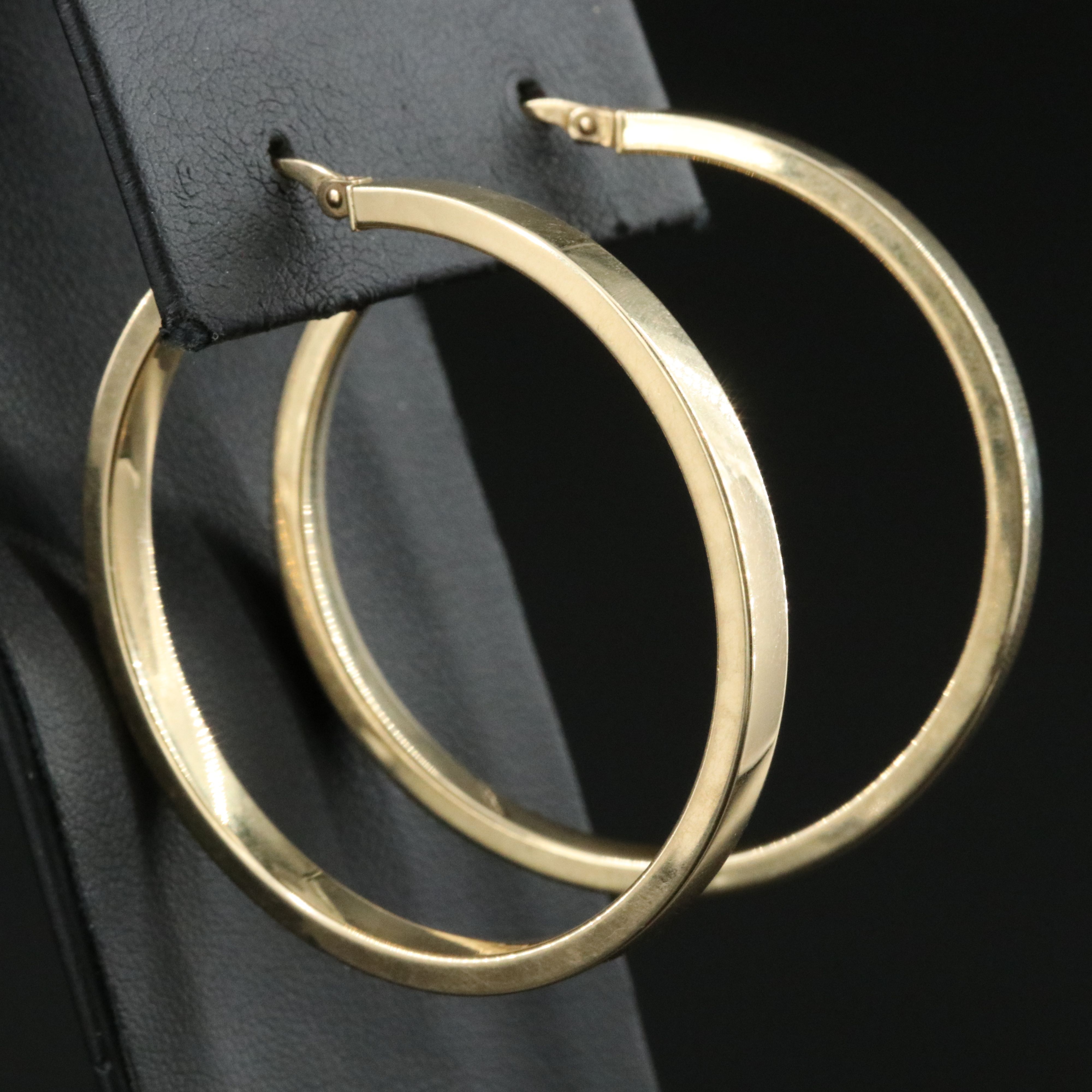 14K Flat Hoop Earrings | EBTH