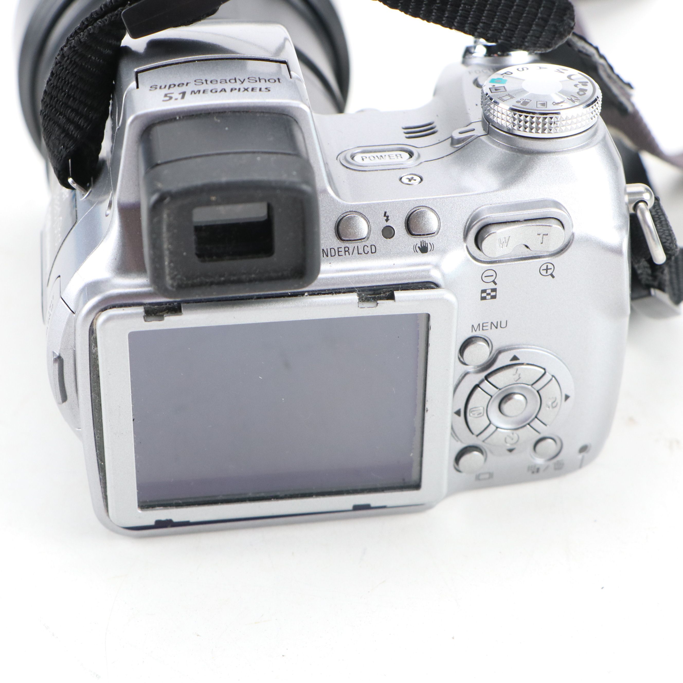 Sony Cyber-shot and Nikon Nikkormat Cameras with Sony Memory Stick | EBTH