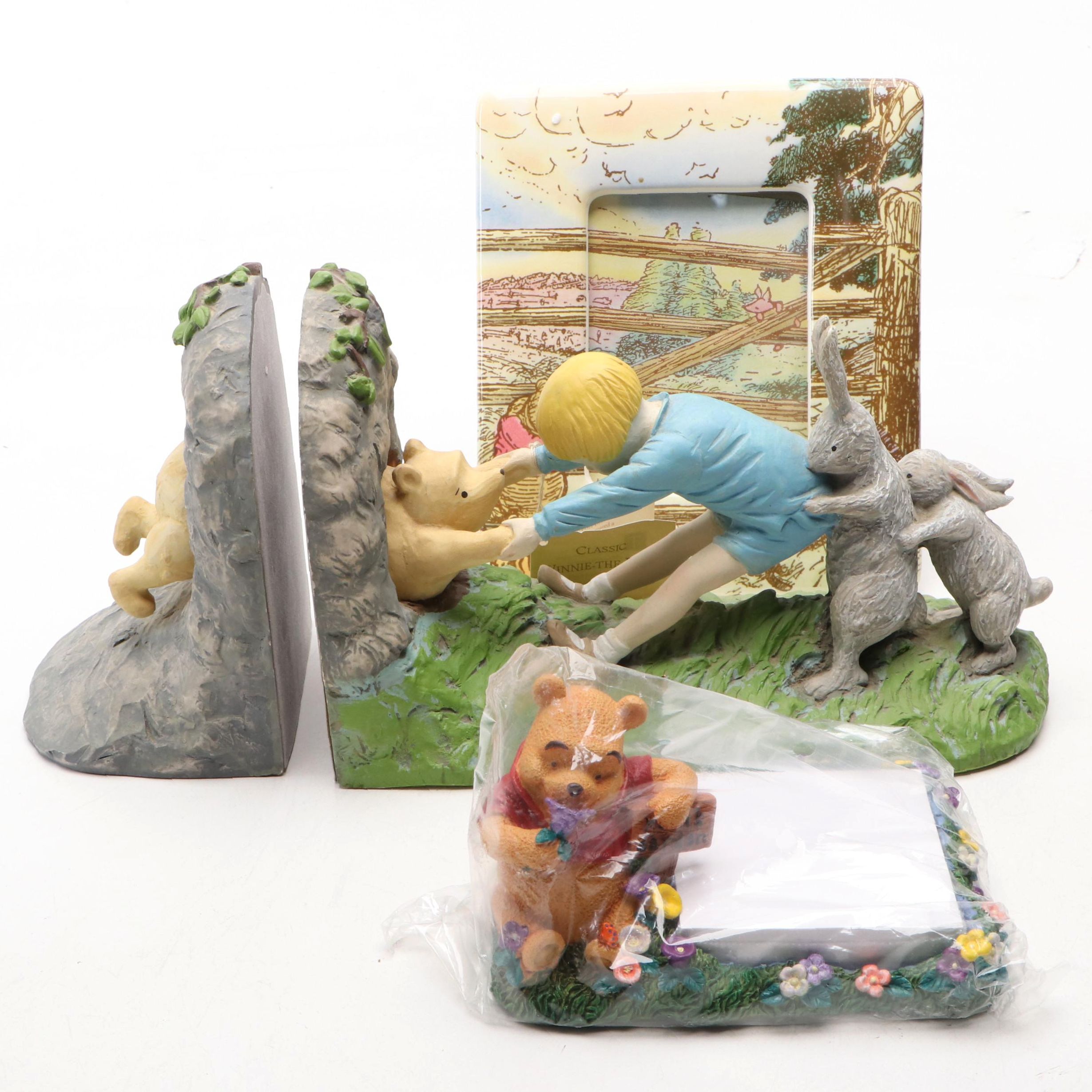 Disney's Winnie the Pooh Bookends, Notepad and Frame | EBTH