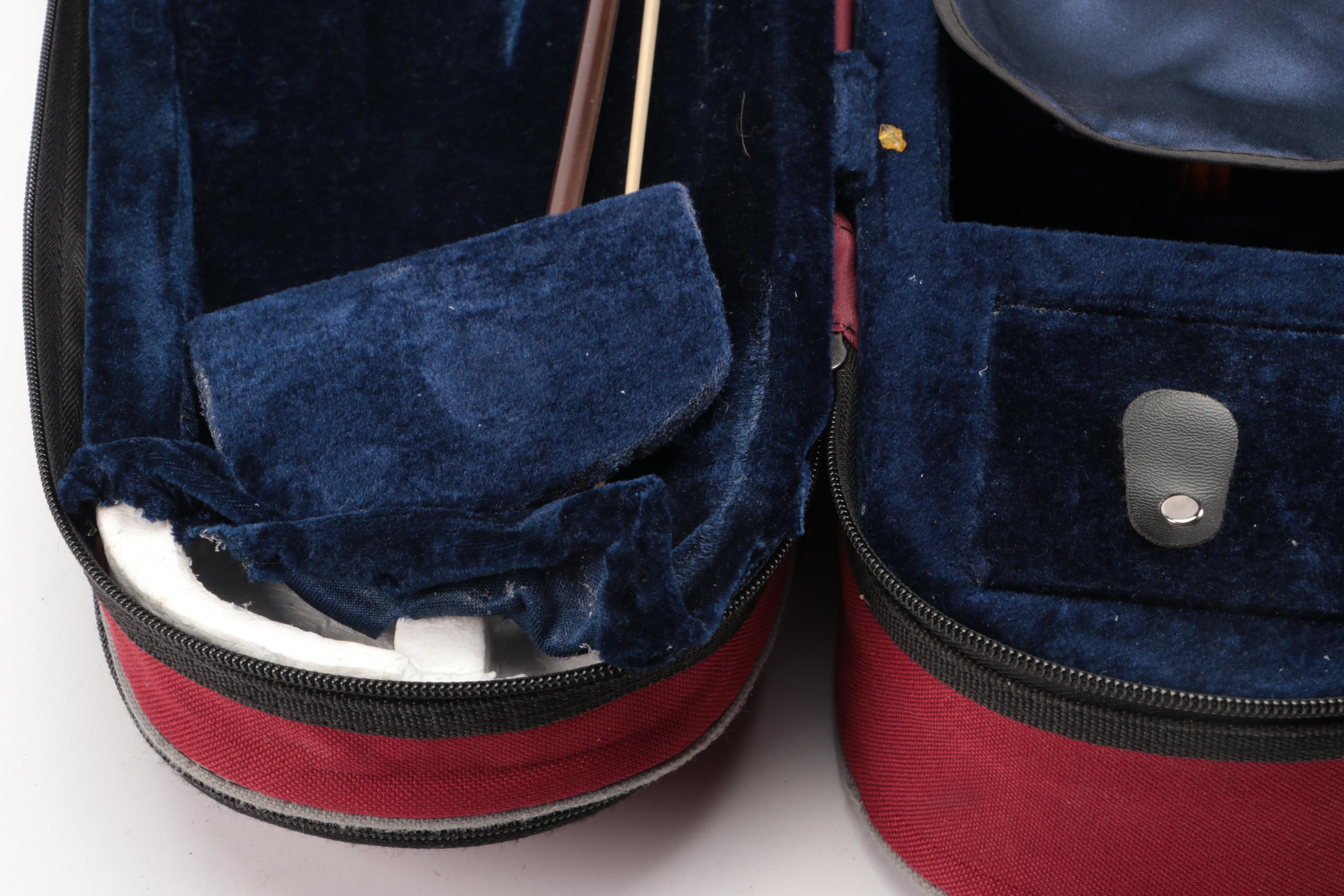 Stentor Student II Violin with Bow and Stentor Canvas Travel Case | EBTH