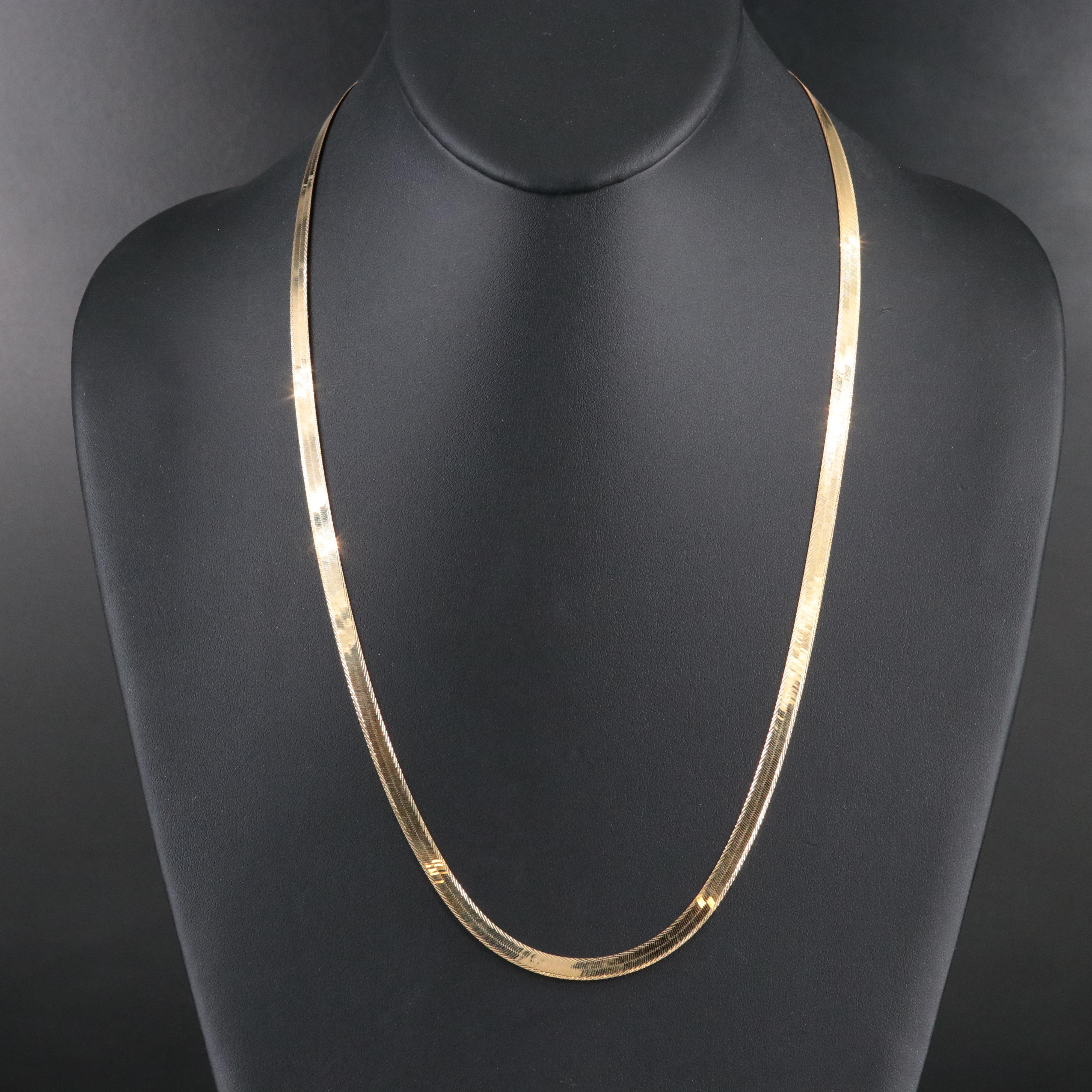 14K Milor Herringbone Chain | EBTH