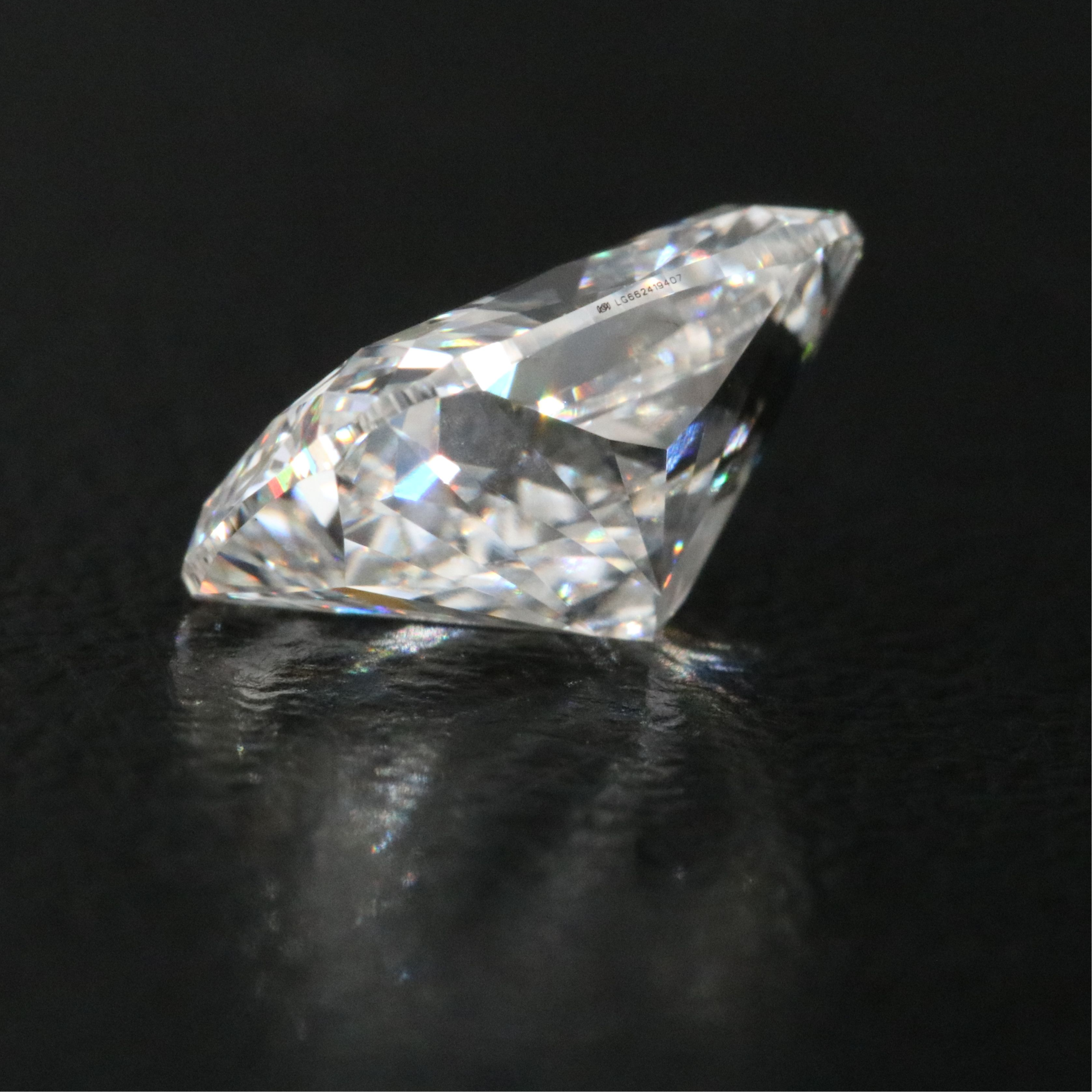 Loose 1.81 CT Lab Grown Diamond with IGI Report | EBTH