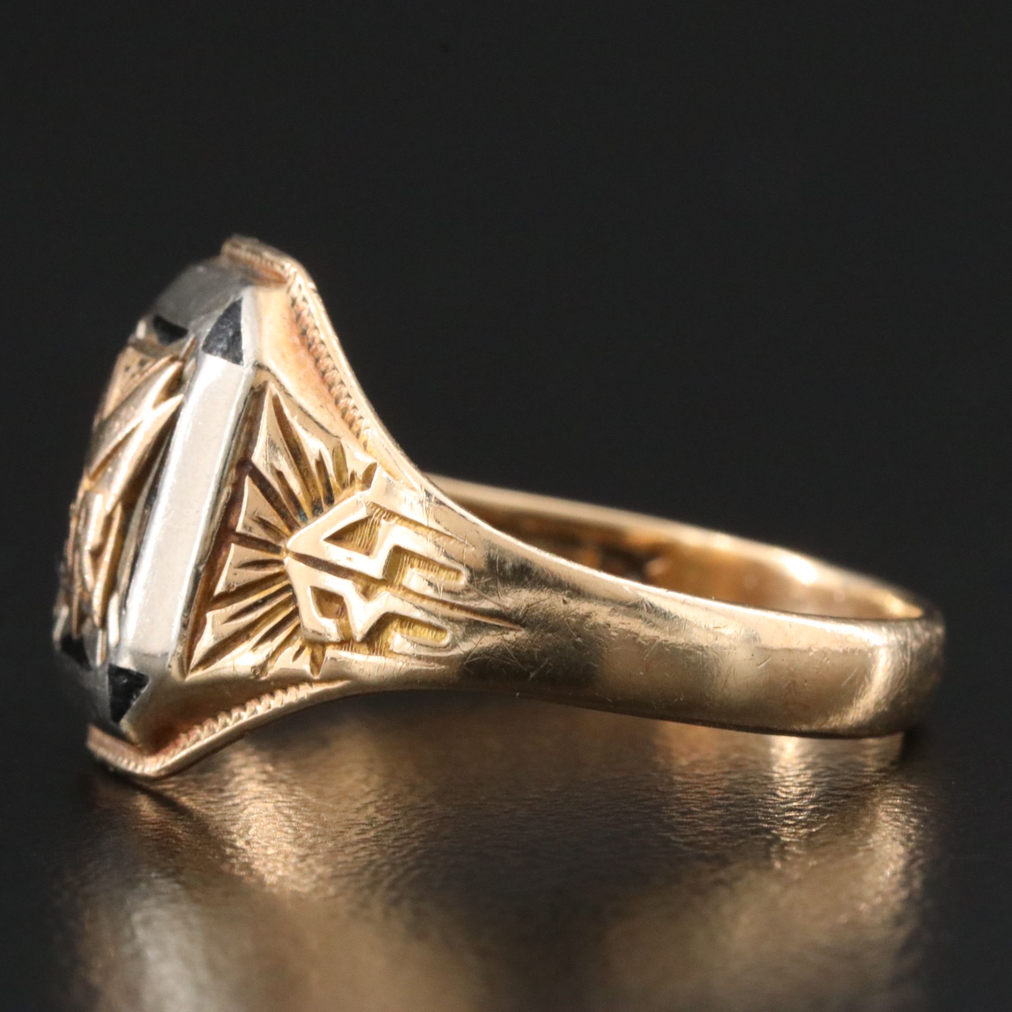 Jostens 10K Enamel 1935 Class Ring | EBTH