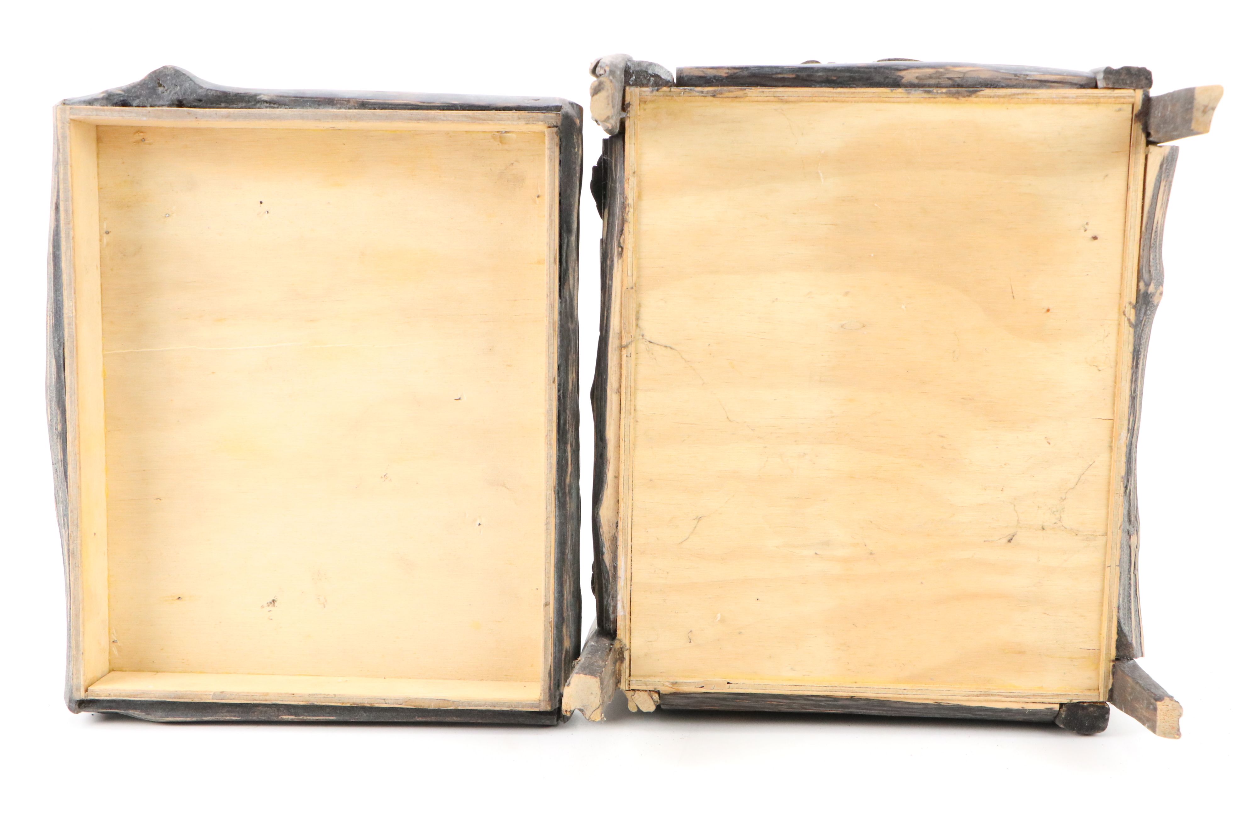 Robert Beaven Handcrafted Folk Art Footed Wood Box | EBTH