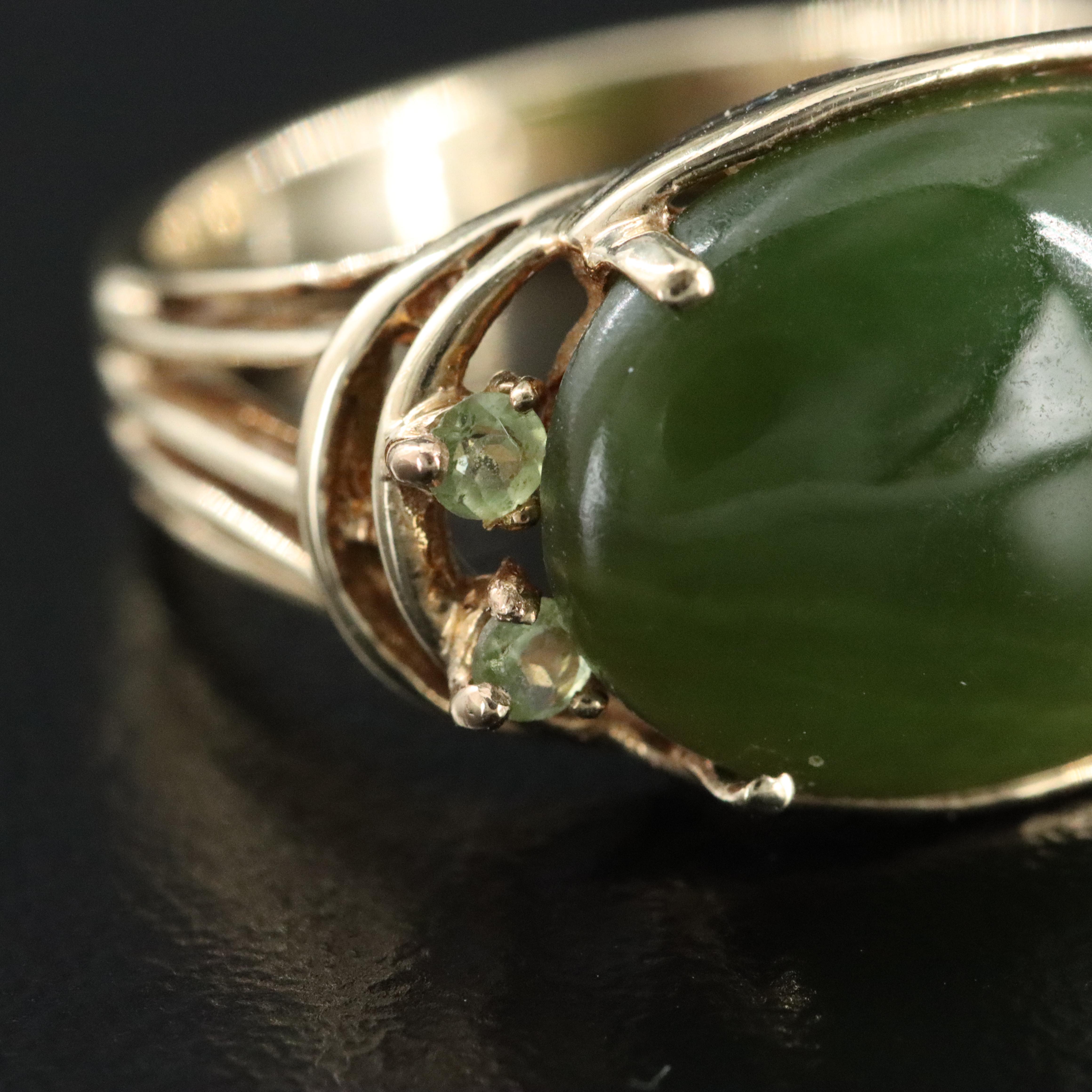 10K Nephrite and Peridot Ring | EBTH