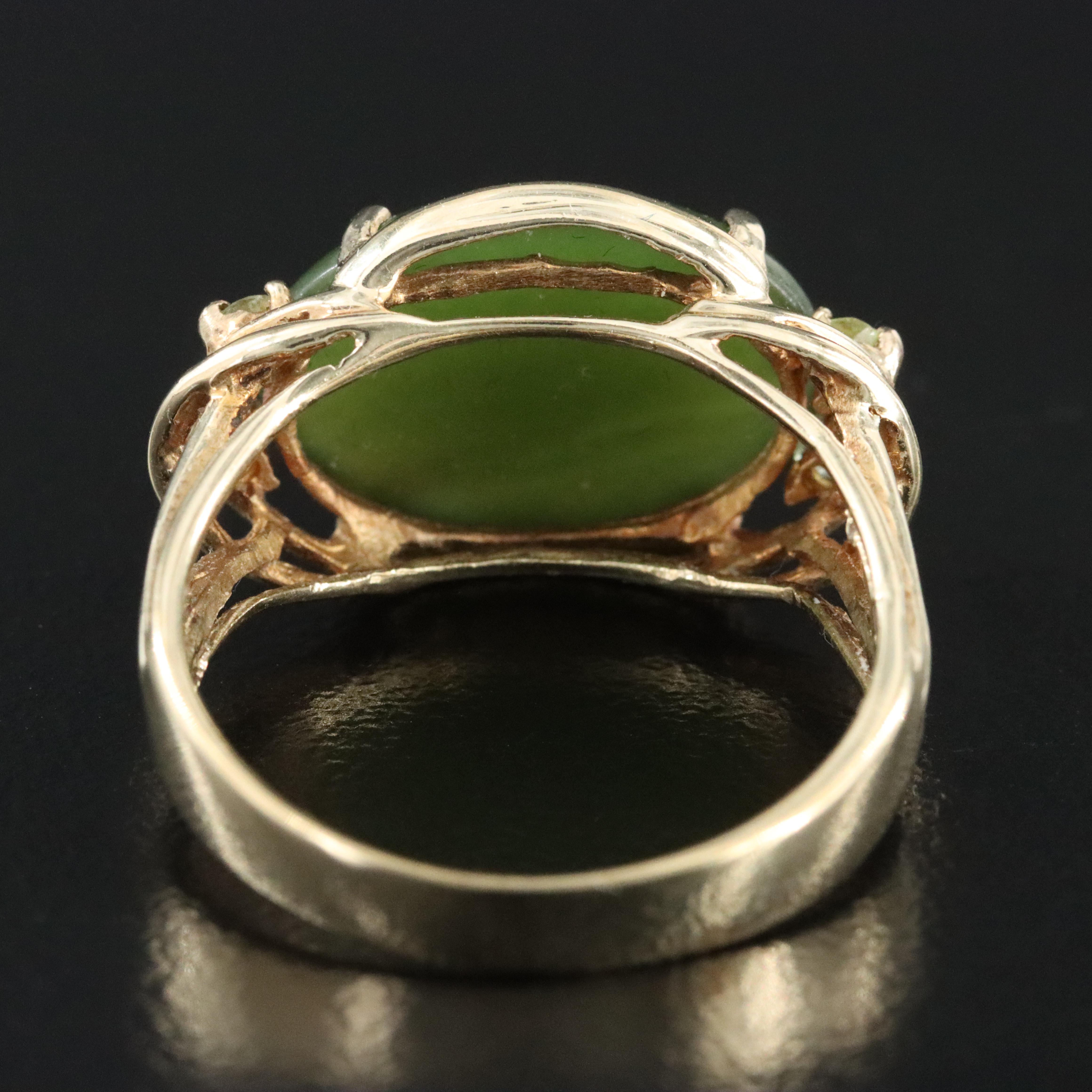 10K Nephrite and Peridot Ring | EBTH