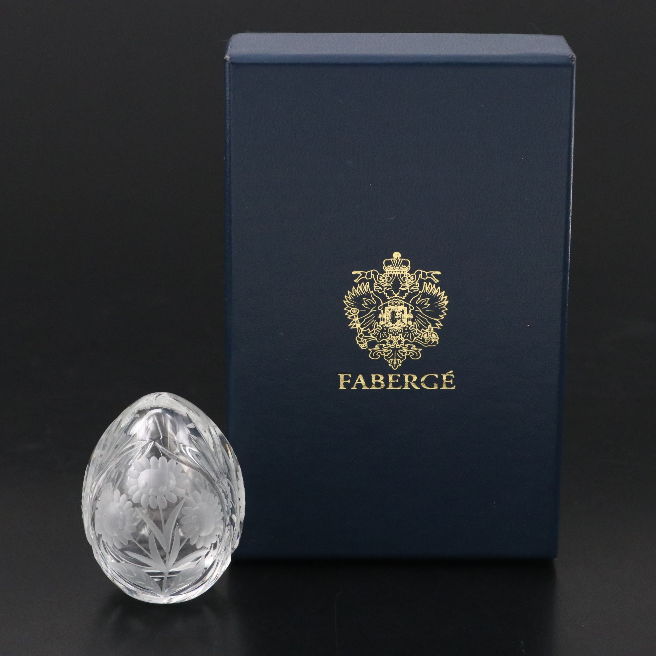 Fabergé Etched Sunflower Pattern Art Glass Egg | EBTH