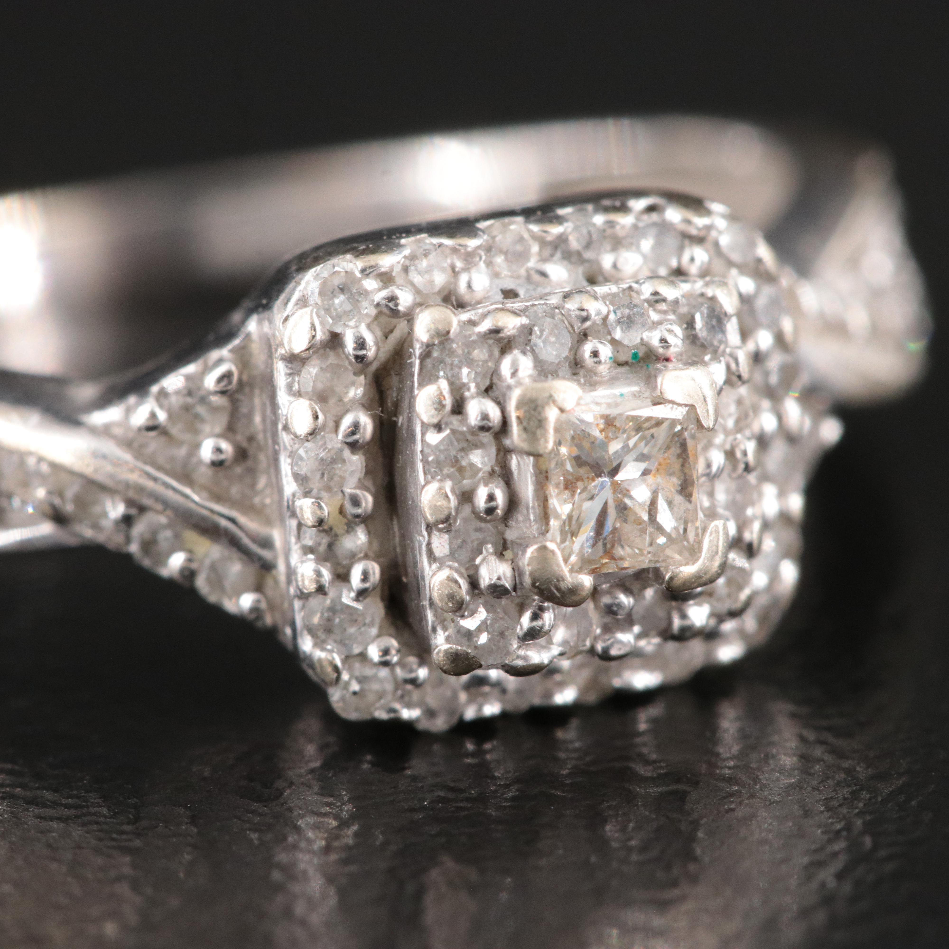 10K 0.41 CTW Diamond Double Halo Twist Shank Ring | EBTH