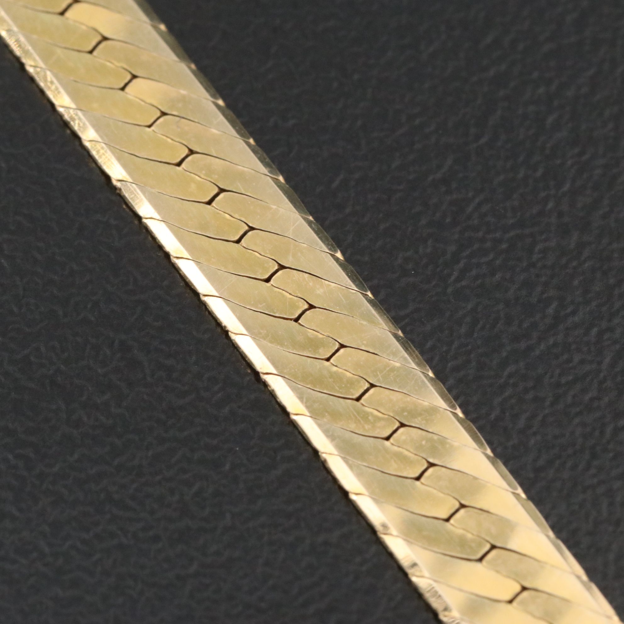 14K 0.08 CTW Diamond Herringbone Chain Necklace | EBTH