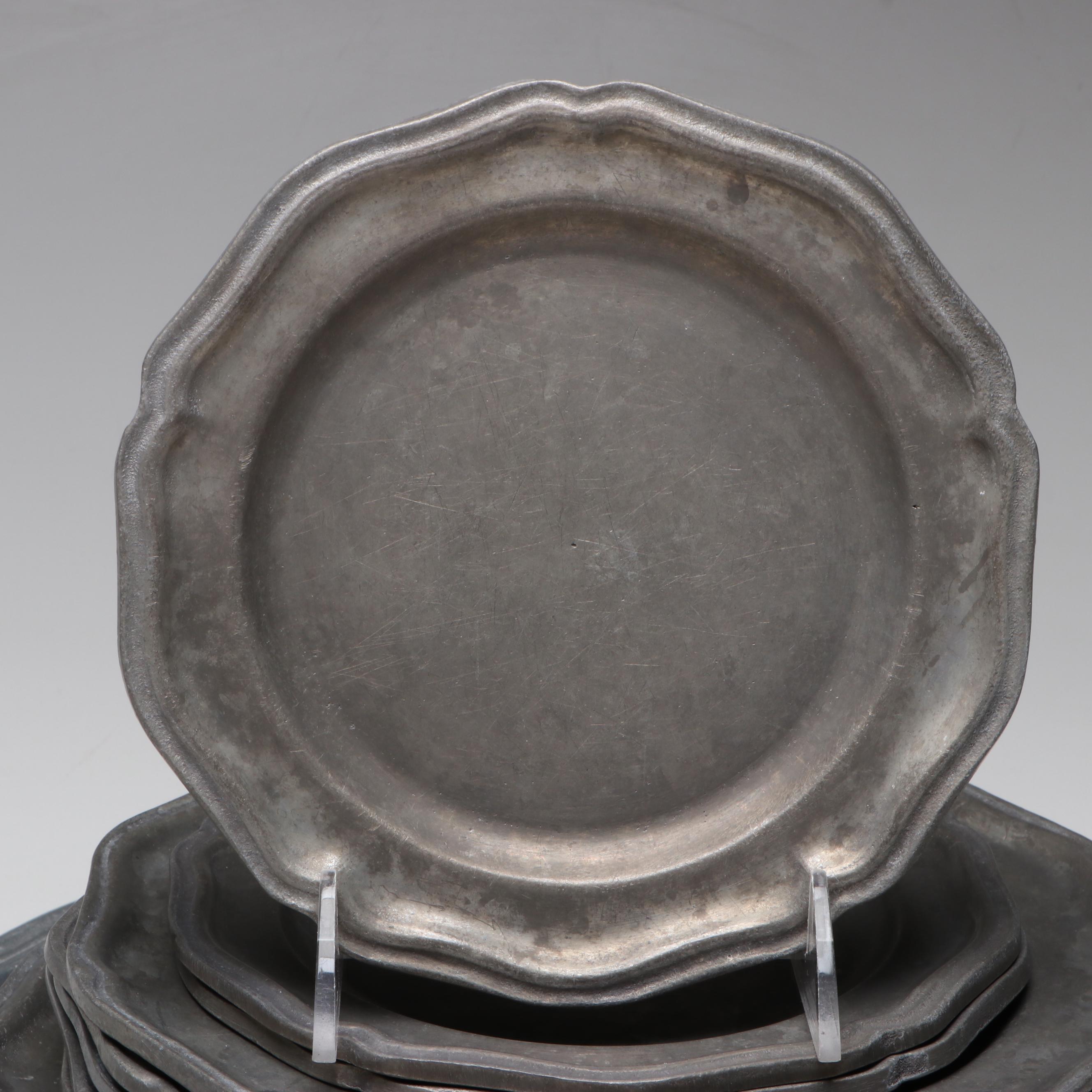 Wilton Armetale Queen Anne Style Metal Bowls and Plates | EBTH